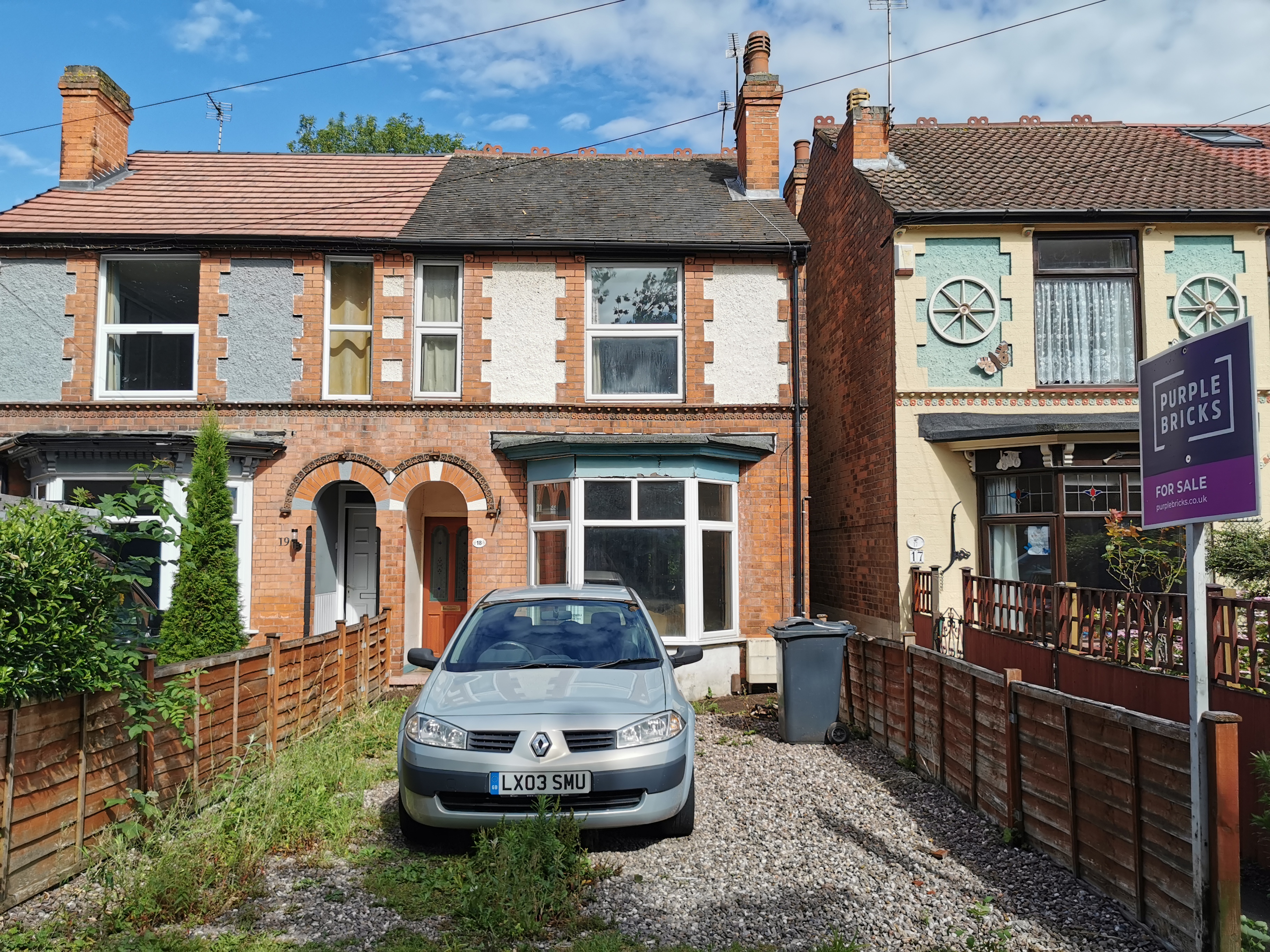 3 bedroom semi-detached house for sale in Midland Road, Nottingham, NG4 2HA