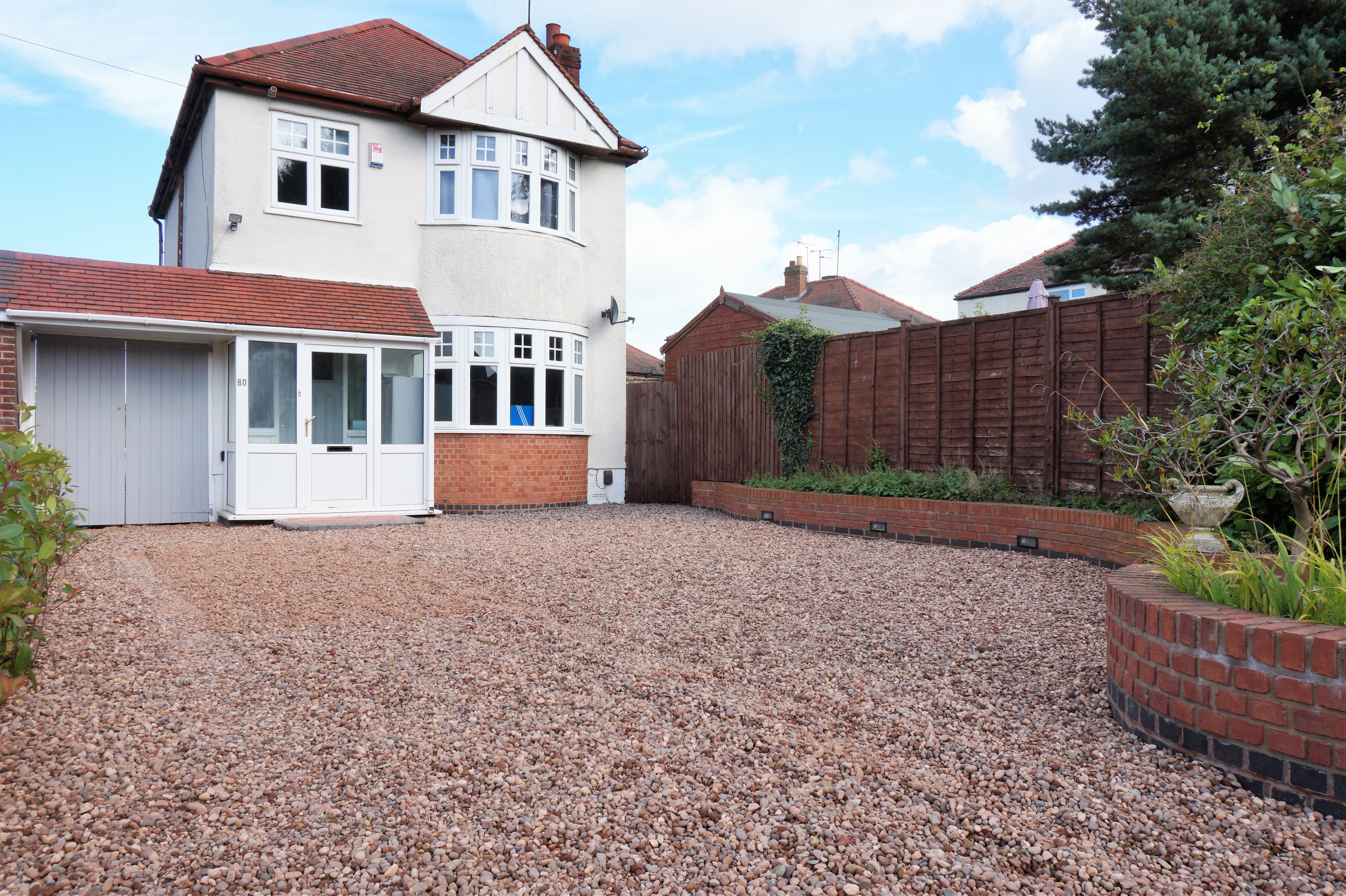 3 bedroom detached house for sale in Bhylls Lane, Castlecroft ...