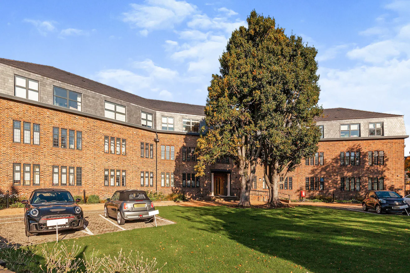 1 bedroom flat to rent in 2a Crescent Lane, Abbeville Road Clapham, SW4 9PU