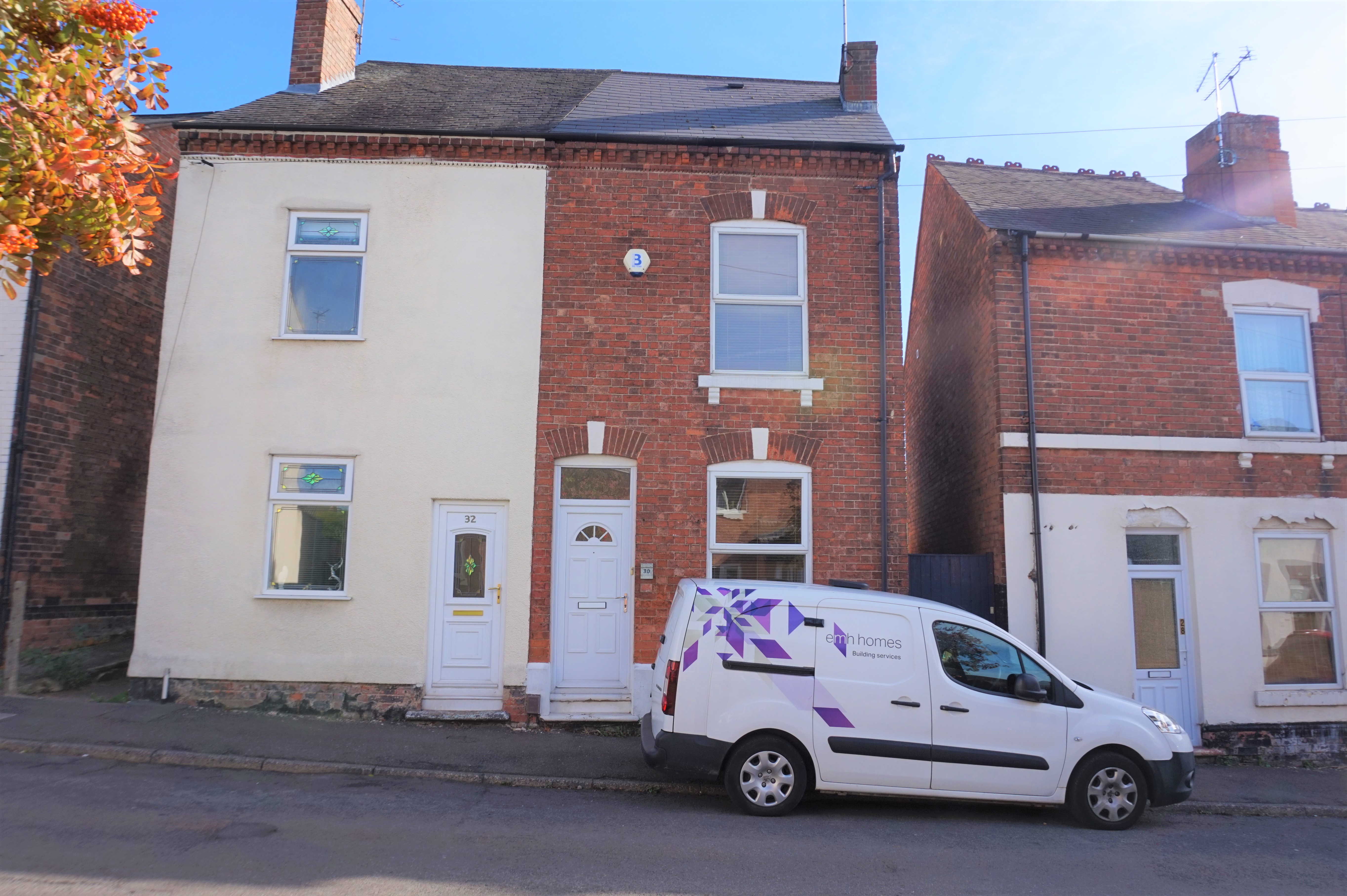 2 bedroom semi-detached house for sale in Beck Street, Nottingham, NG4 1RU
