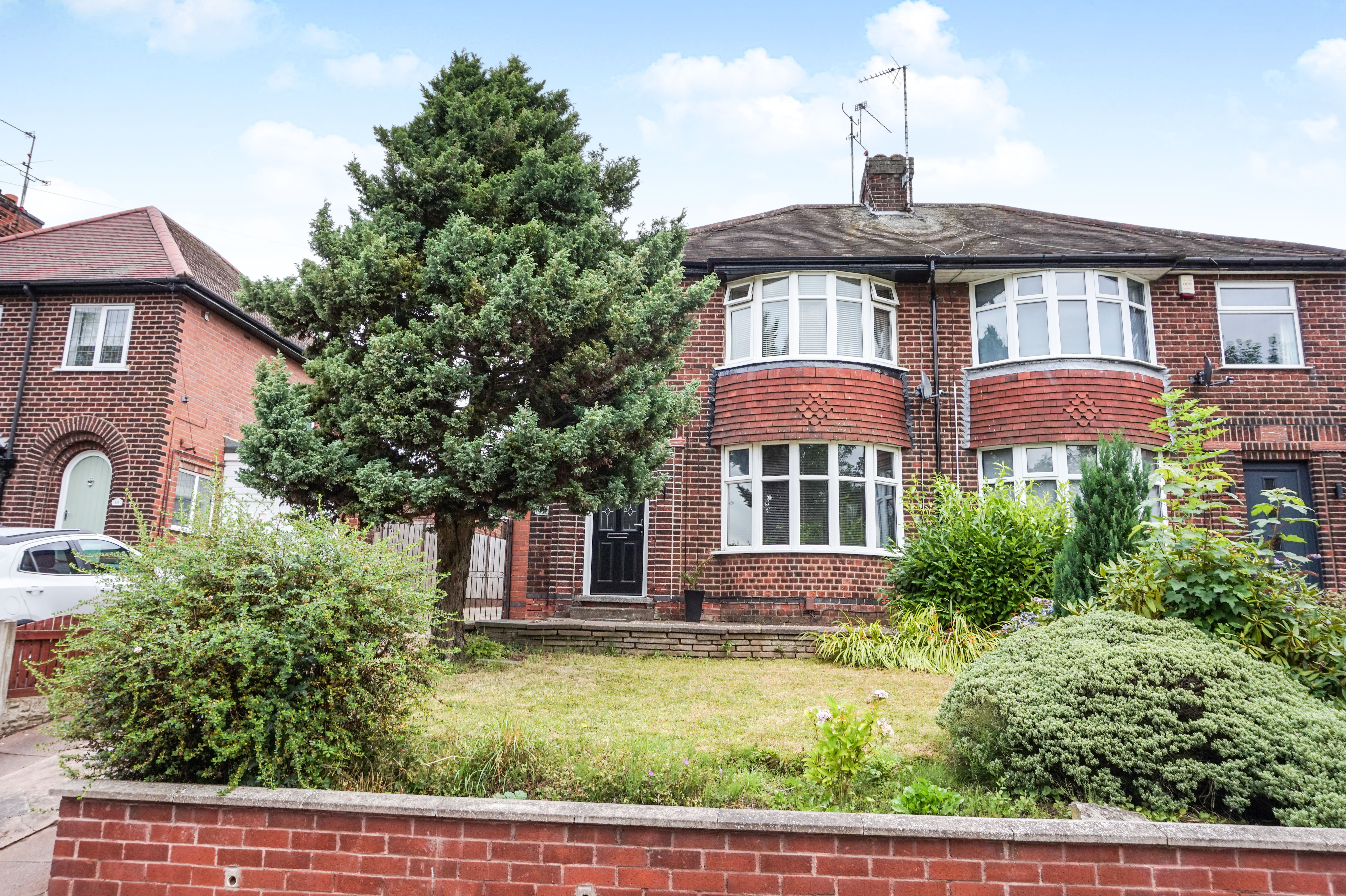 3 bedroom semi-detached house for sale in Sheepbridge Lane, Mansfield ...