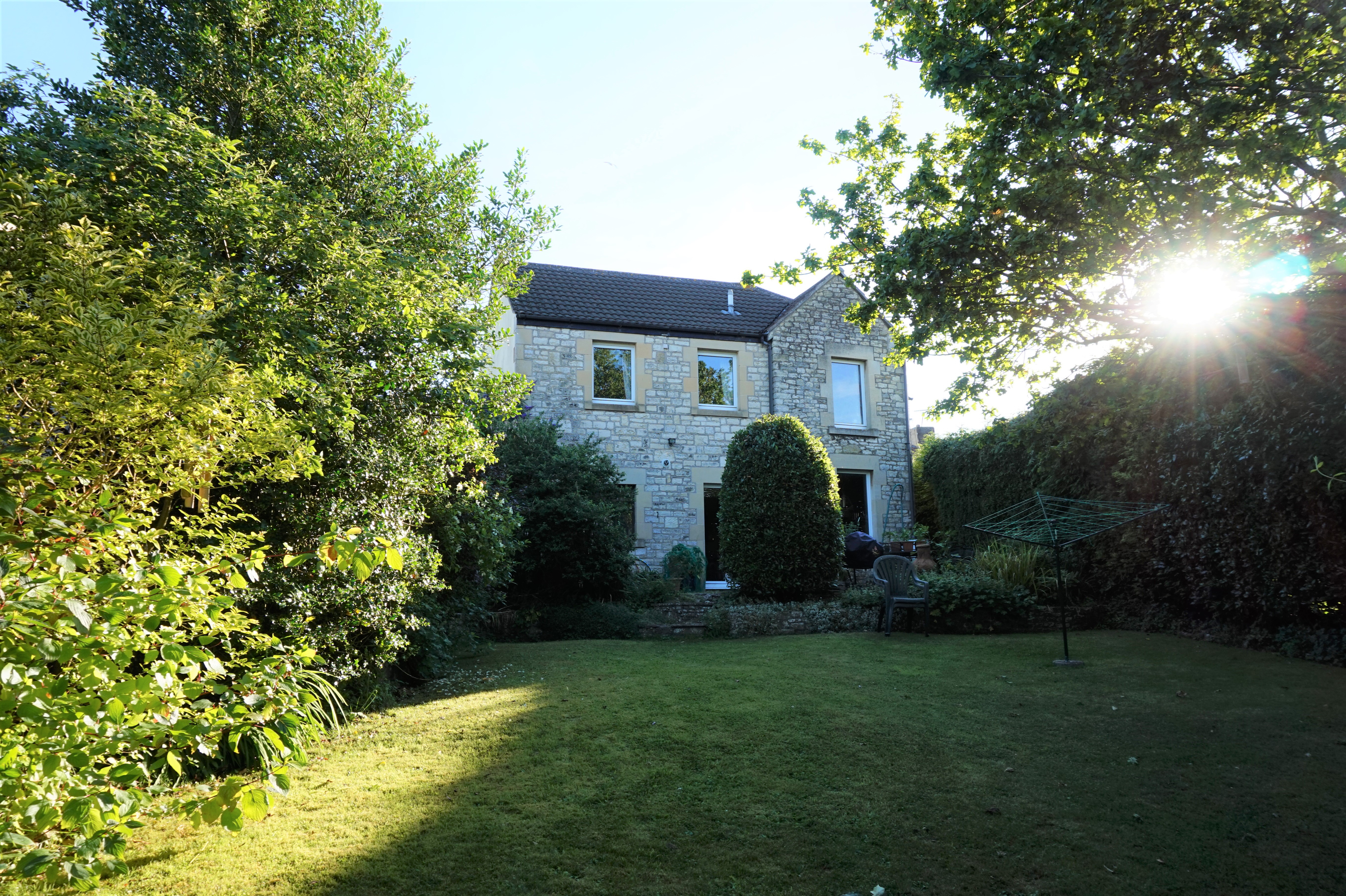 4 bedroom semi-detached house for sale in High Street, Paulton, BS39 7QJ