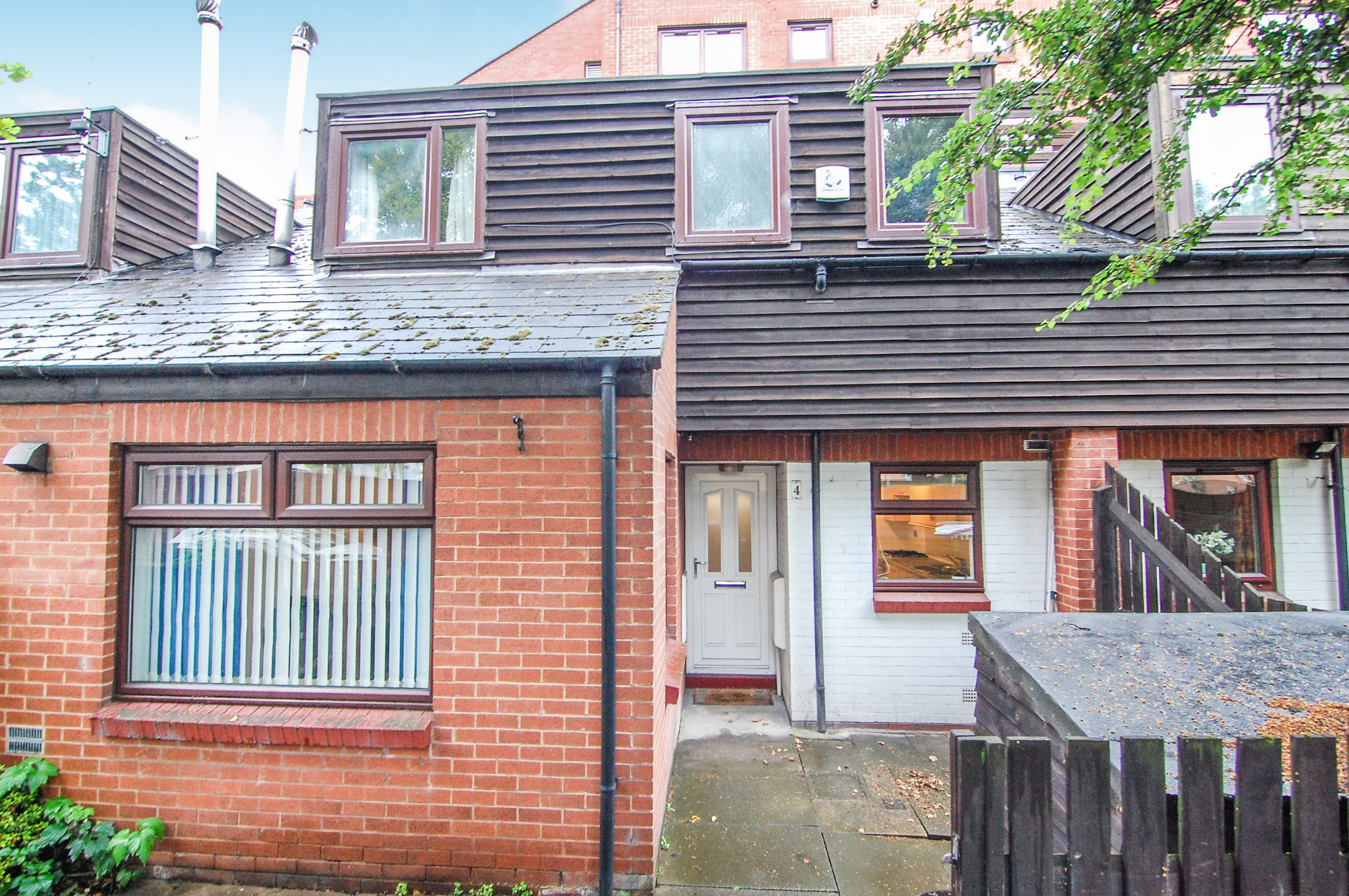 2 bedroom town house for sale in Carter Gate, Nottingham, NG1 1GL