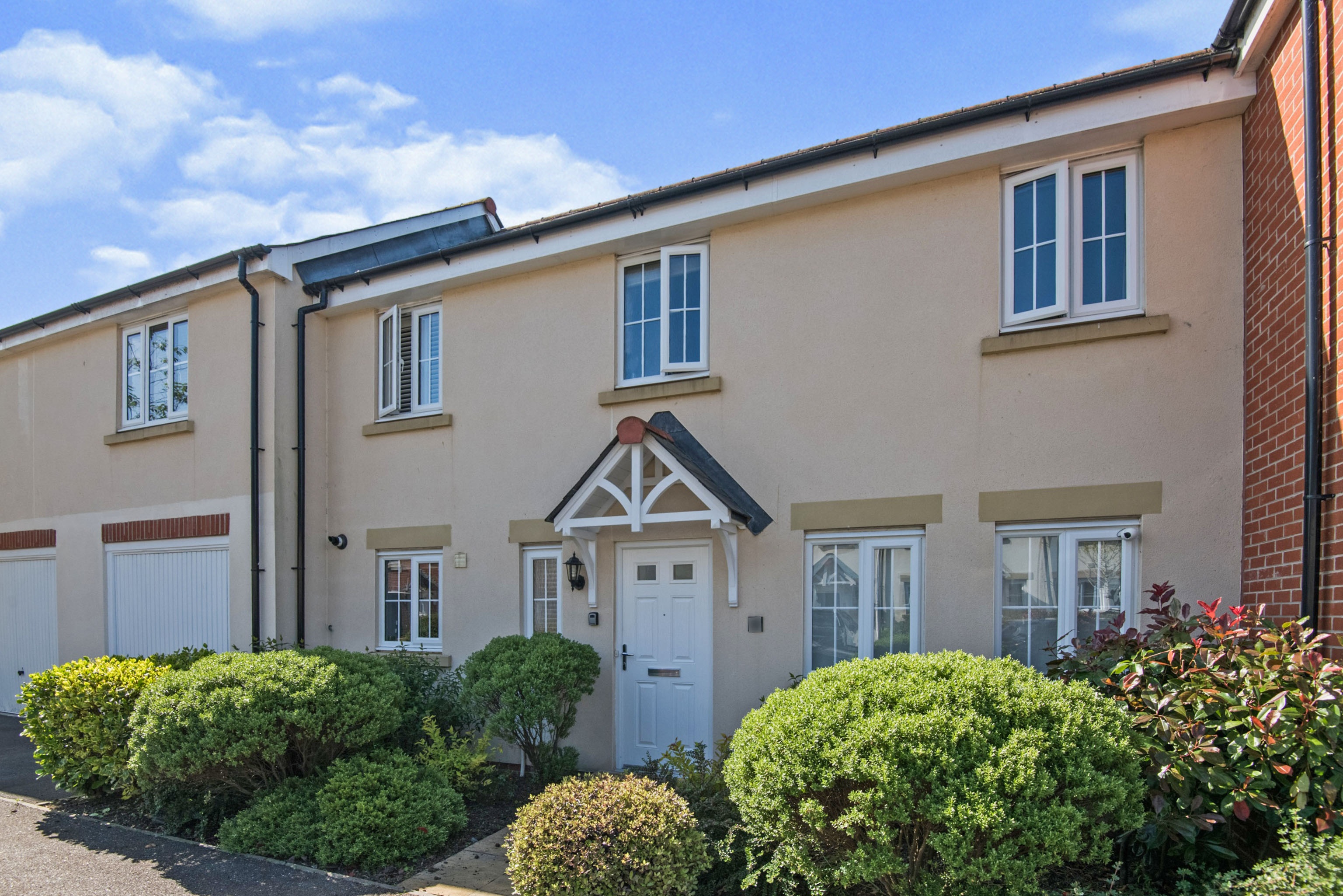 3 bedroom terraced house for sale in Tigers Way, Axminster, EX13 5TH