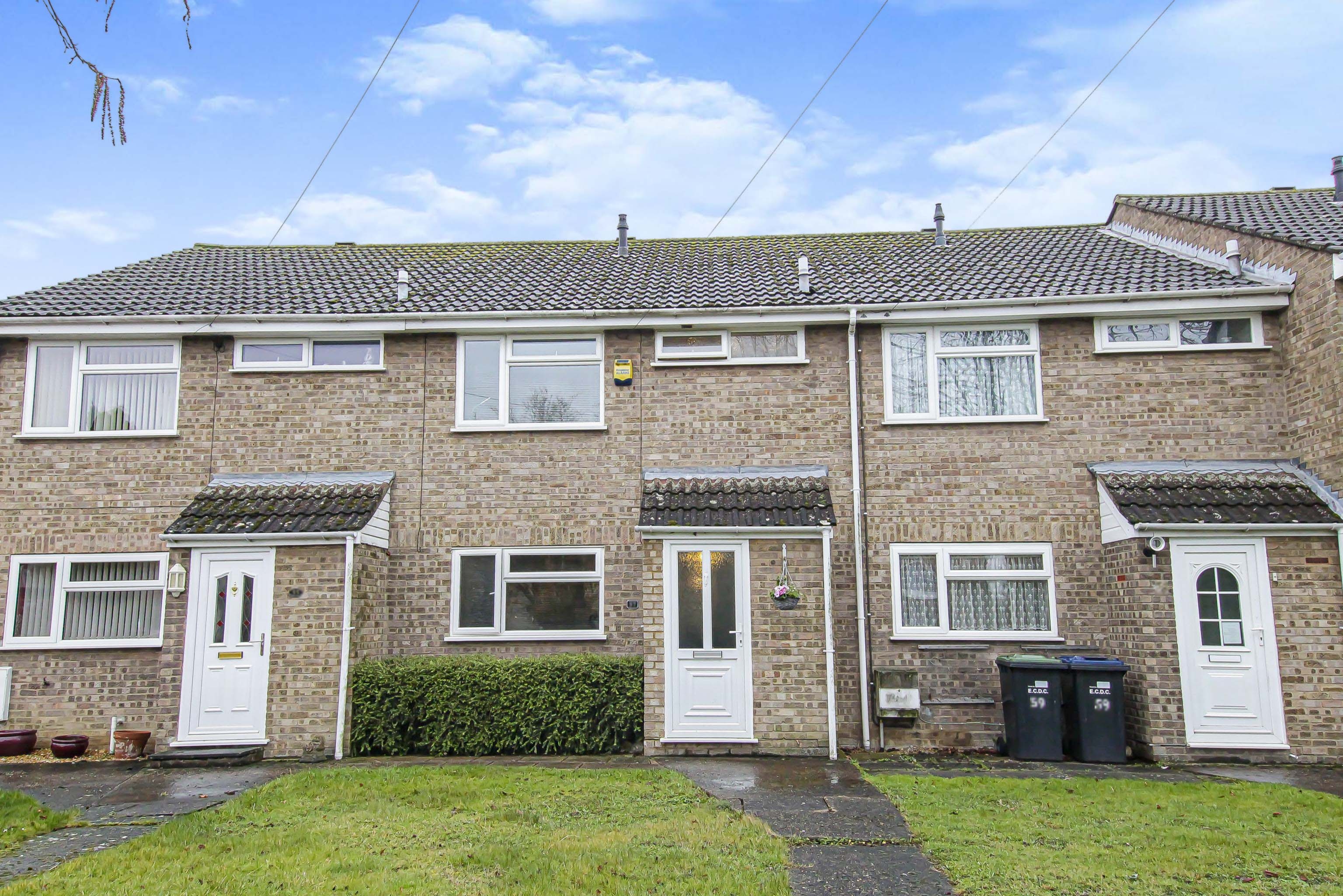 3 bedroom terraced house for sale in Hall Street, Soham, Ely, CB7 5BN