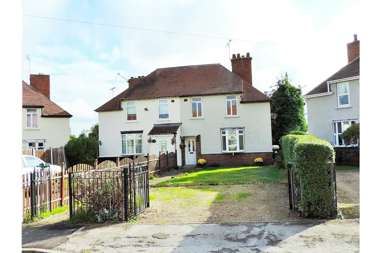 3 bedroom semi-detached house for sale in Gildingwells Road, Woodsetts ...
