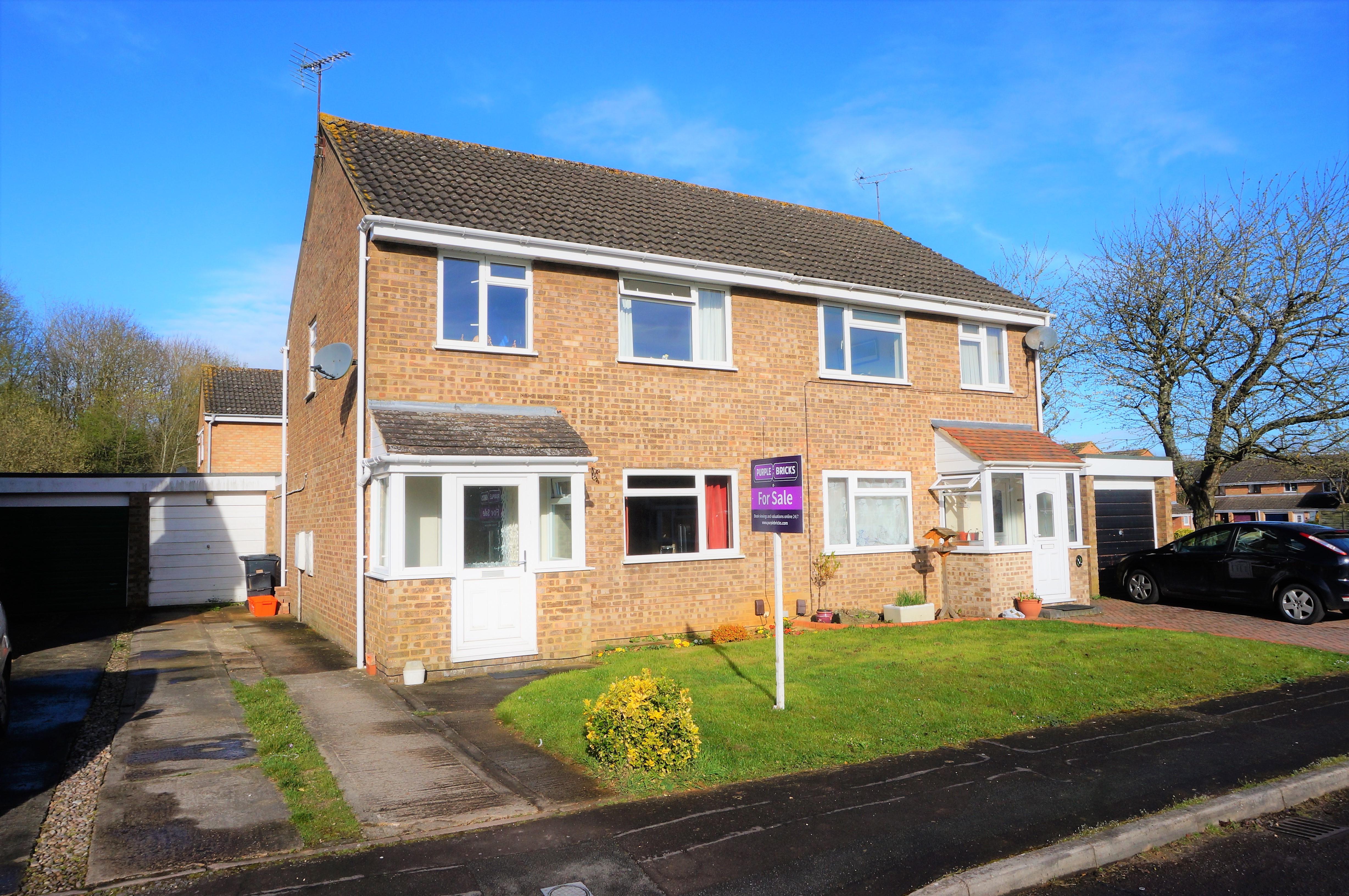 3 bedroom semi-detached house for sale in Matley Moor - Liden, Swindon ...