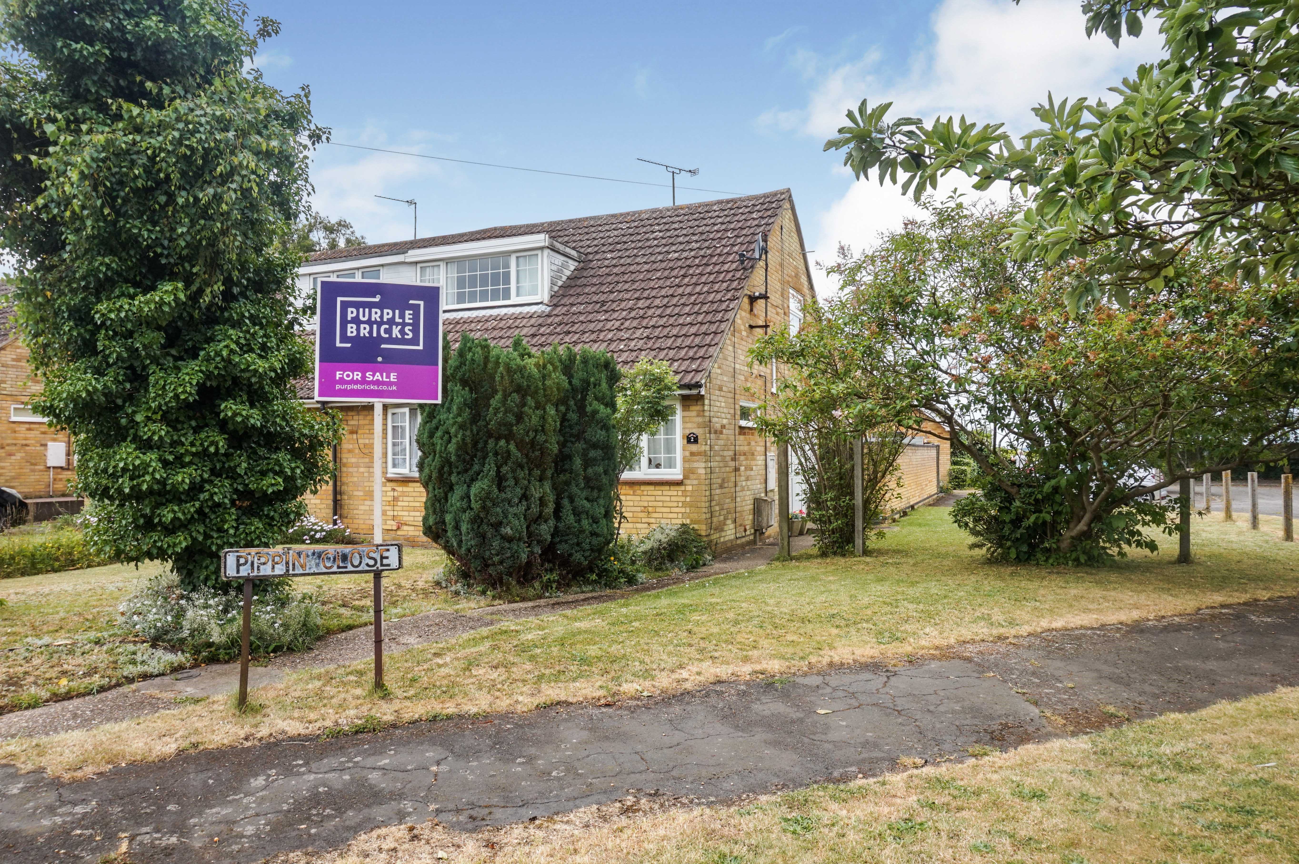 3 bedroom semi-detached house for sale in Pippin Close, Cogenhoe ...