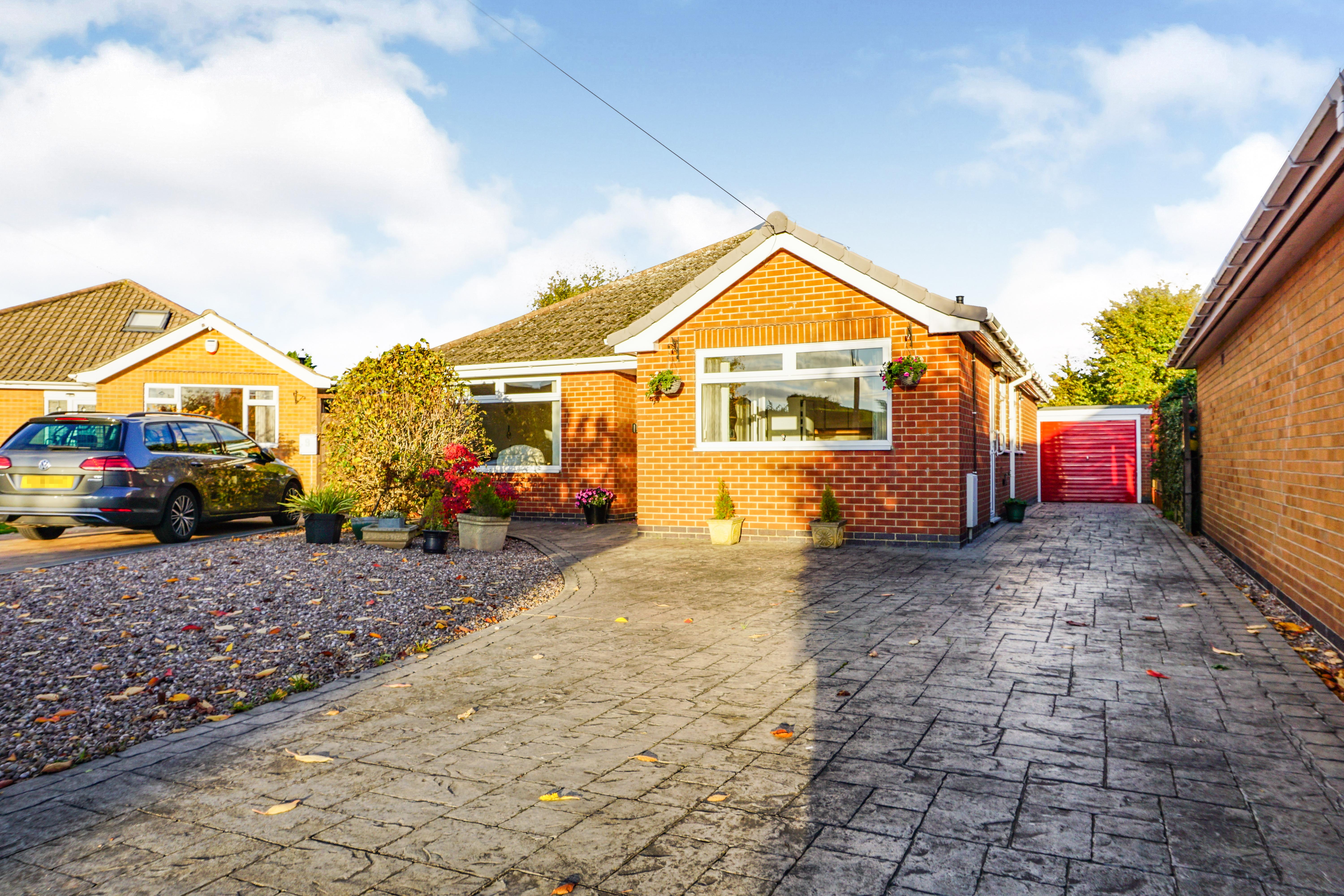 3 bedroom detached bungalow for sale in Edale Rise, Toton, Nottingham ...