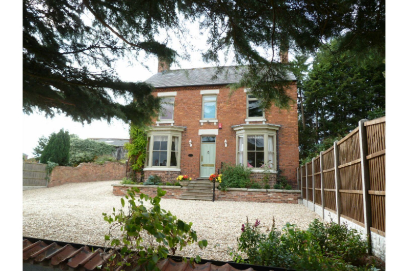 4 bedroom detached house for sale in High Street, Ordsall, Retford ...
