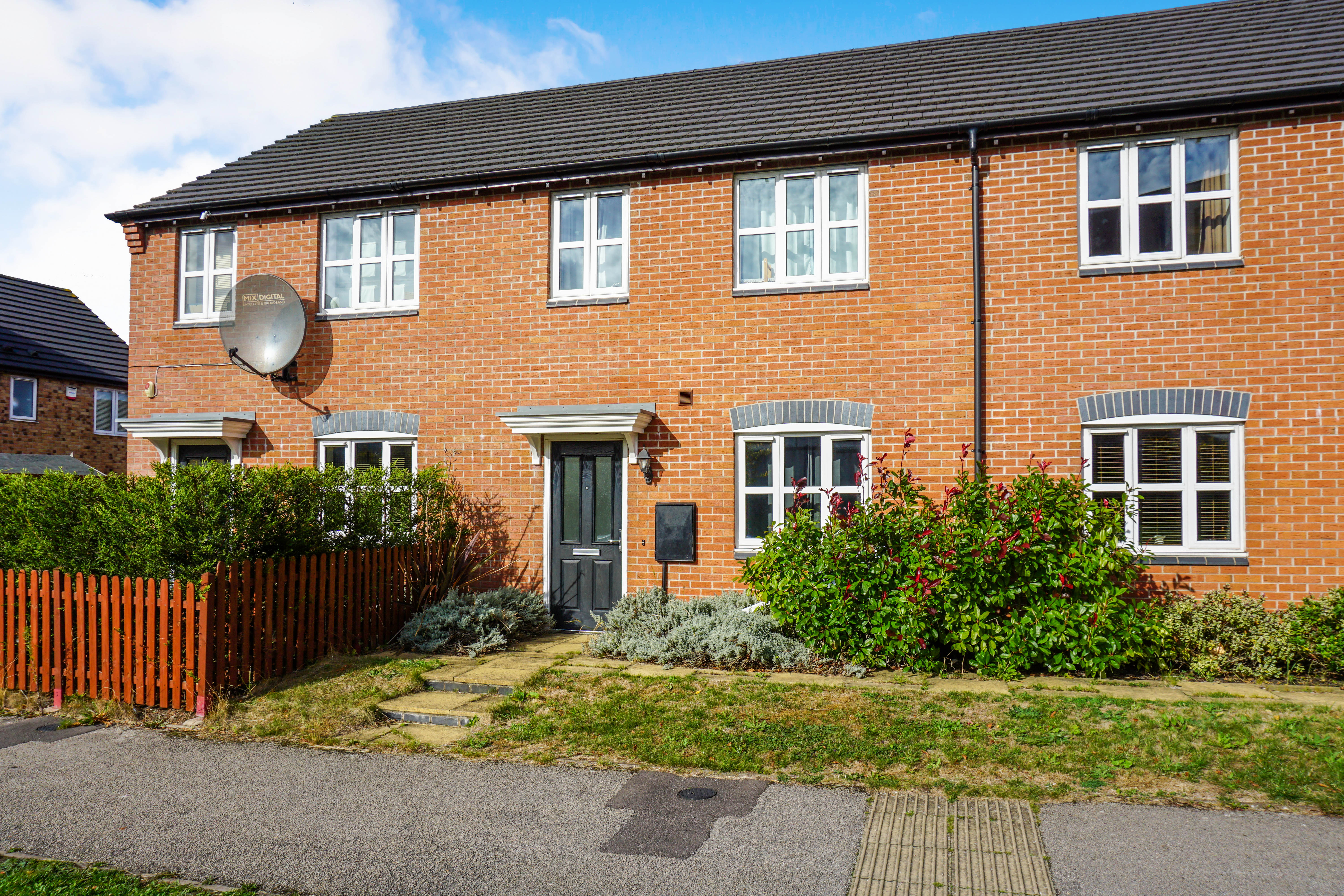 3 bedroom terraced house for sale in Sunbeam Way, Coventry, CV3 1PG