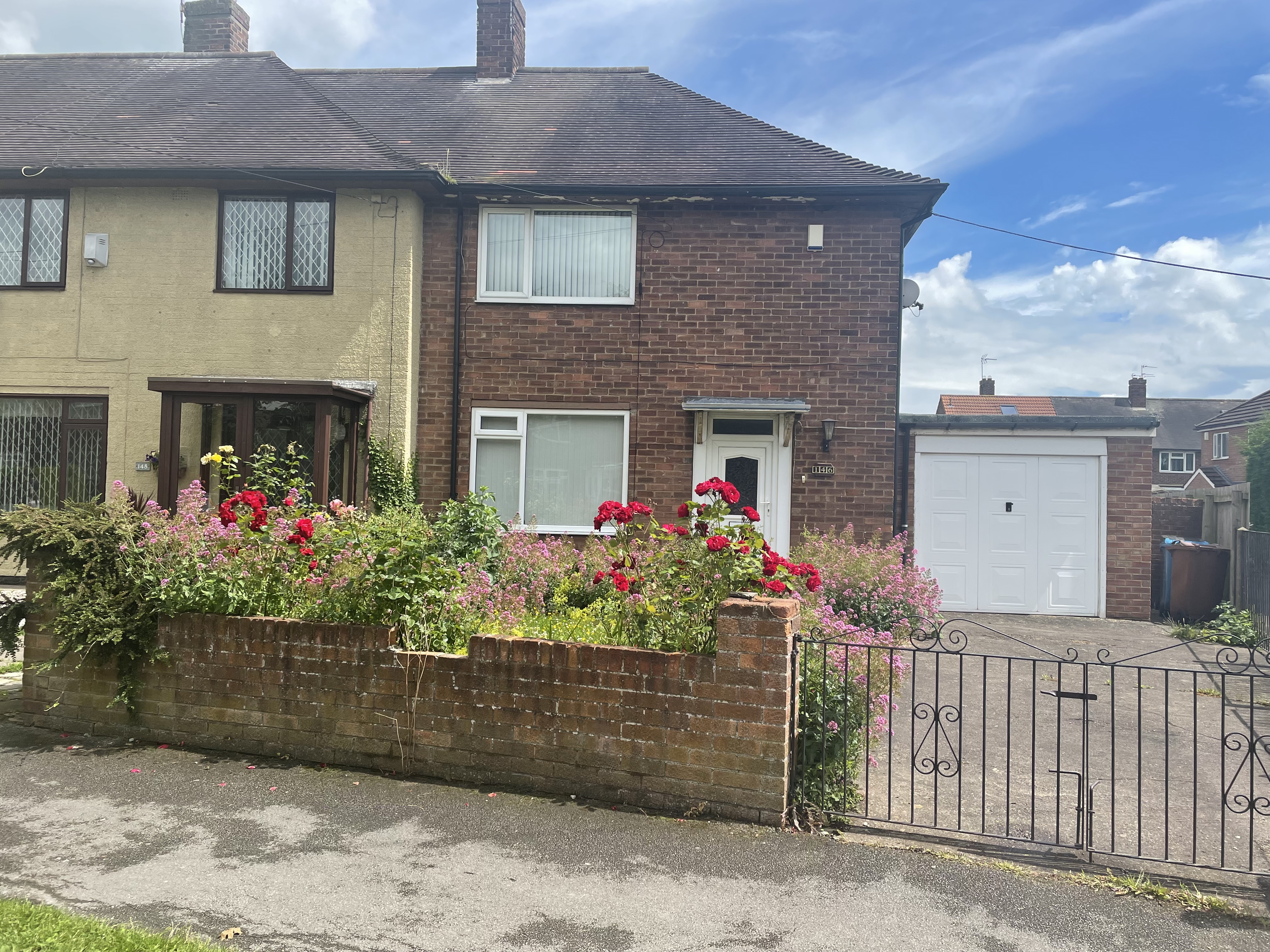 2 bedroom semi-detached house for sale in Parthian Road, Hull, HU9 4SY