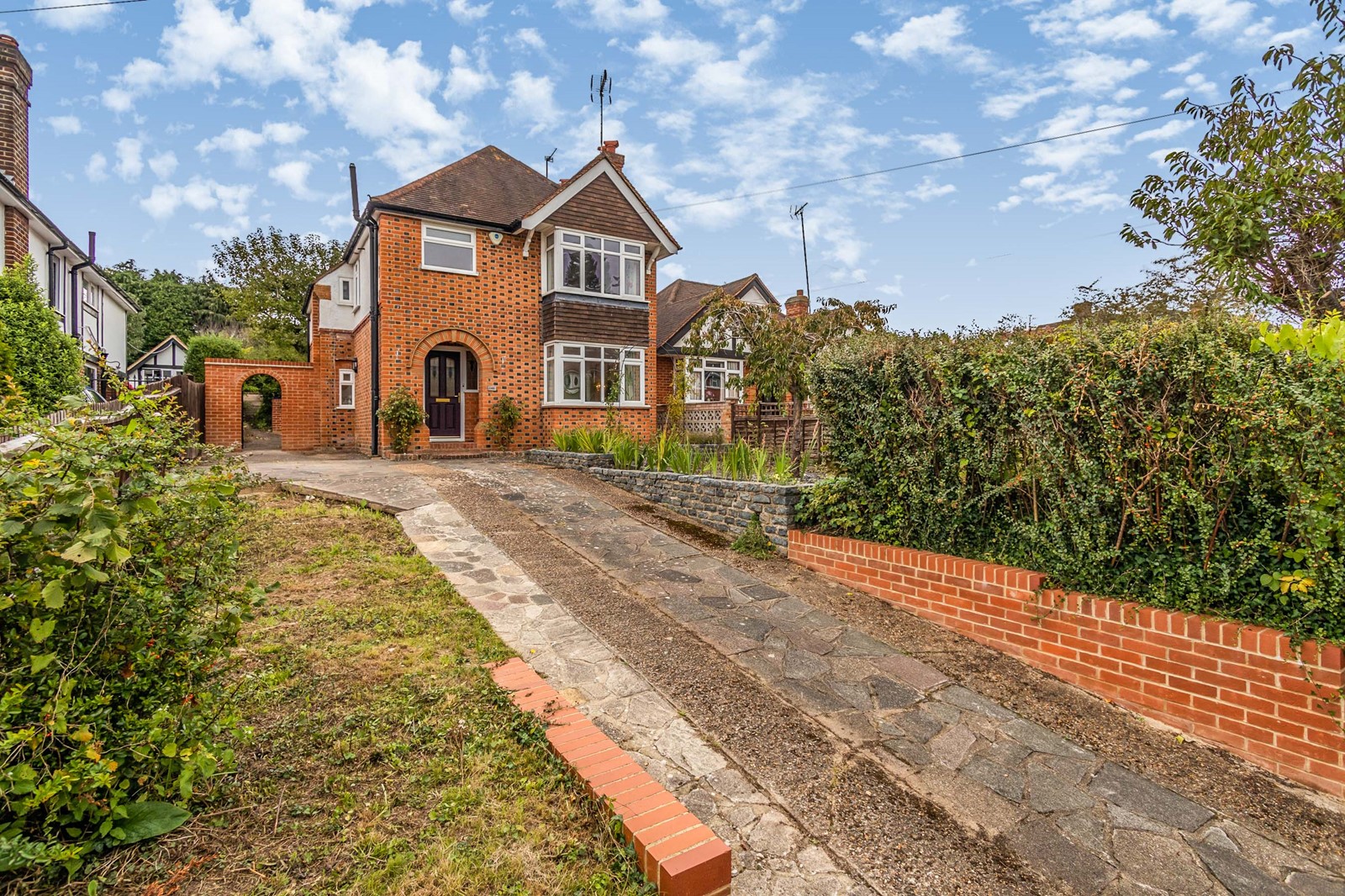 3 bedroom detached house for sale in Kidmore End Road, Emmer Green ...