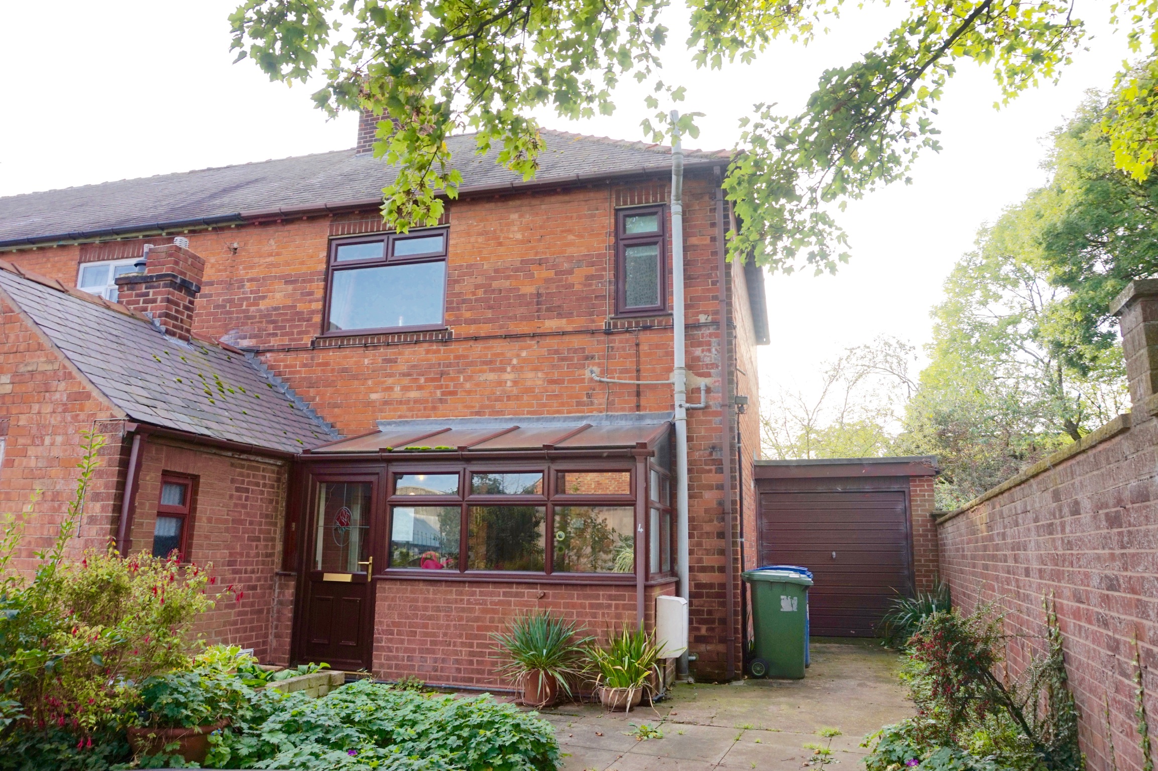 3 bedroom end of terrace house for sale in Low road, Scrooby, DN10 6AG