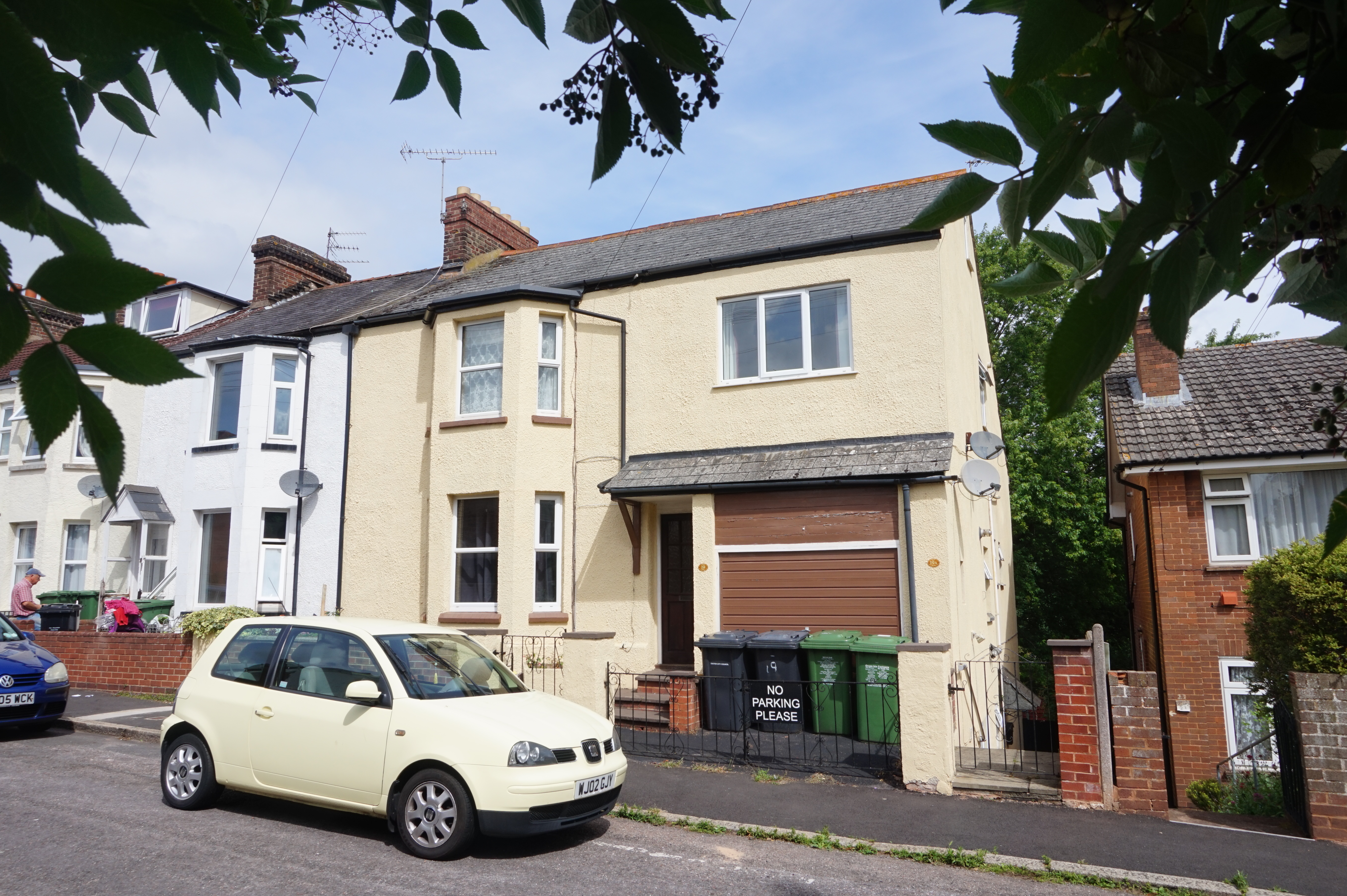 6 bedroom end of terrace house for sale in Roseland Crescent, Exeter ...