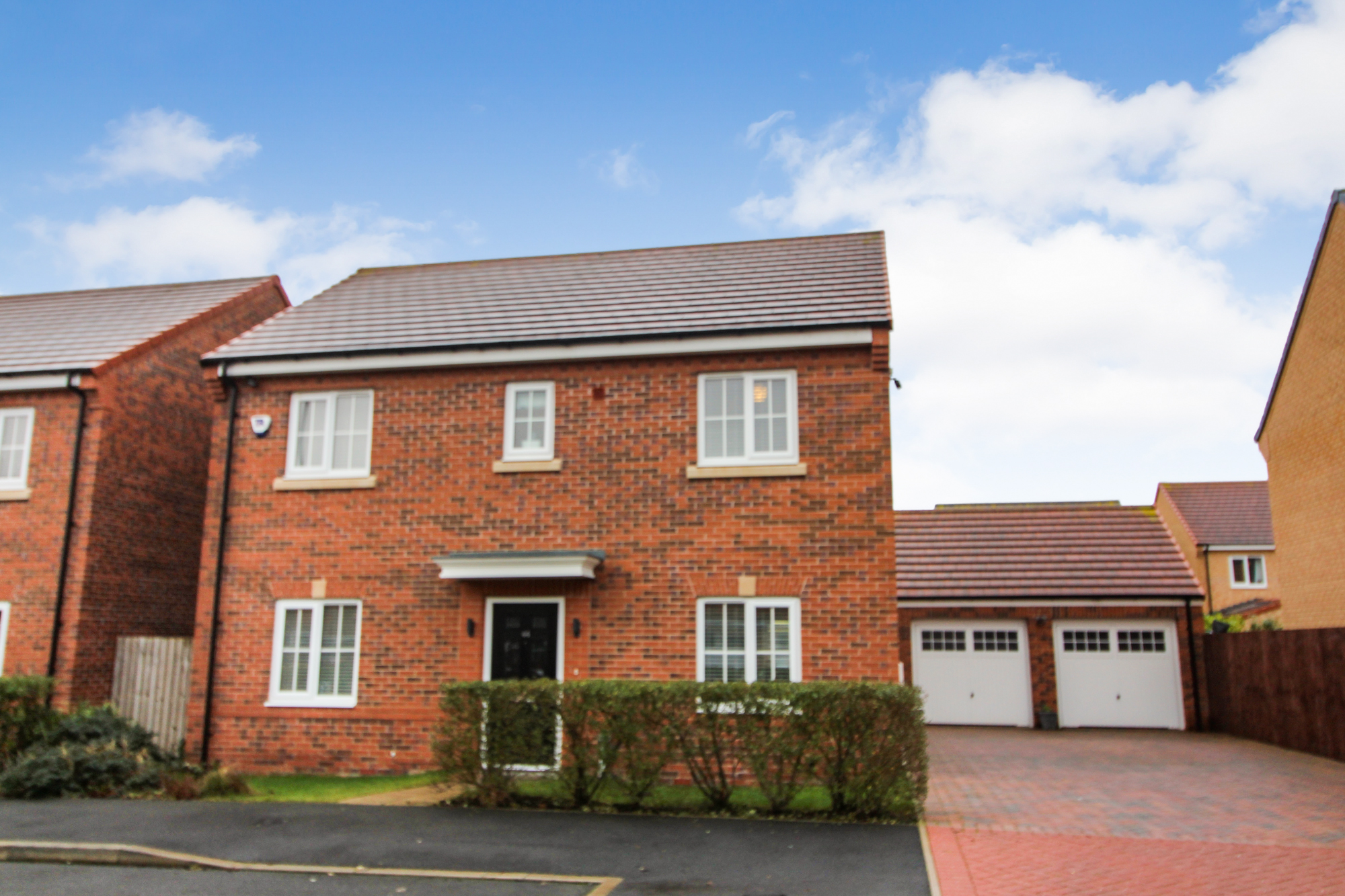4 bedroom detached house for sale in Brookfield Avenue, Middlesbrough ...