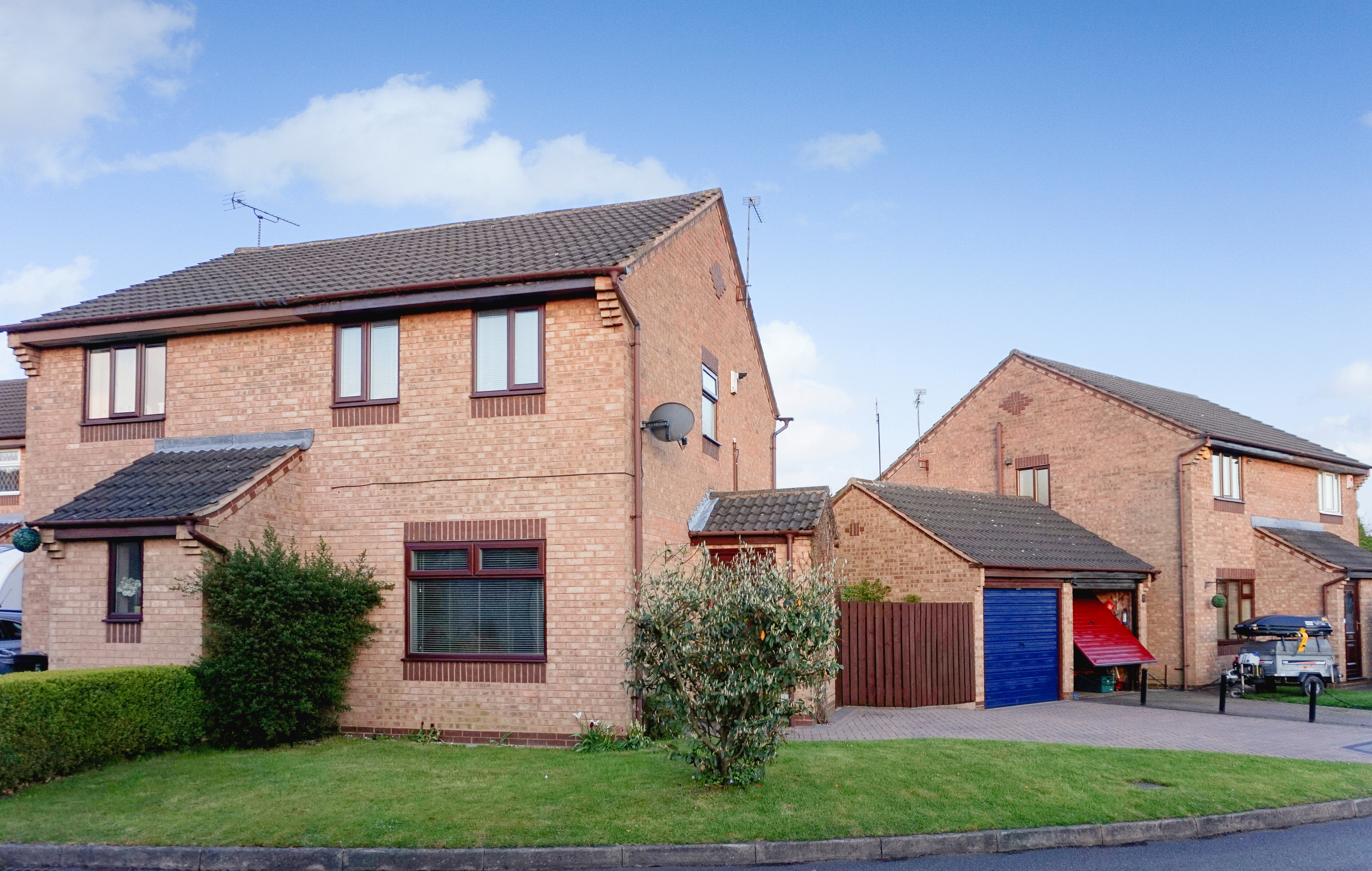 2 bedroom semi-detached house for sale in Althorp Close, Swanwick, DE55 1HB