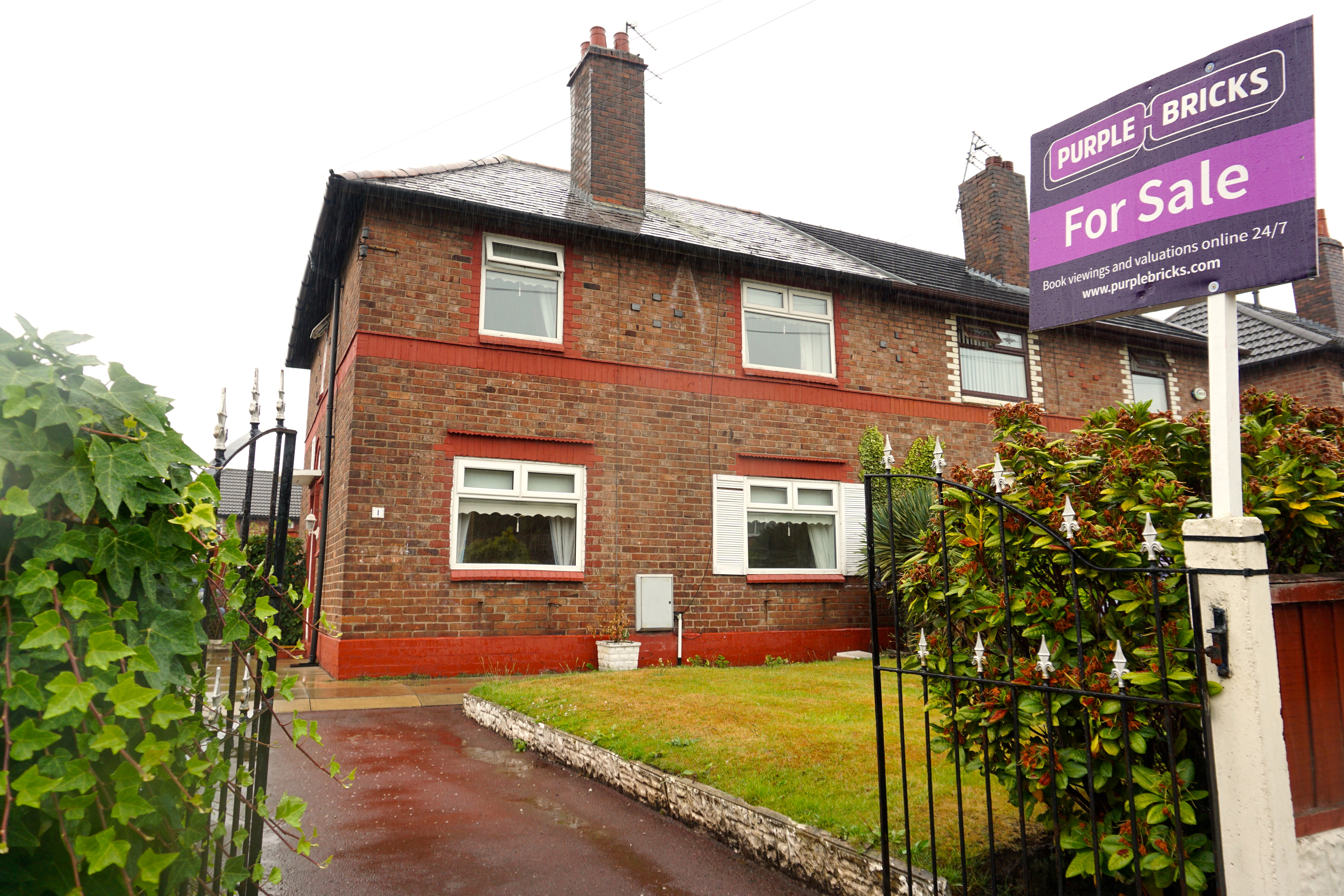 3 bedroom semi-detached house for sale in Sandy Lane, Liverpool, L13 0BT