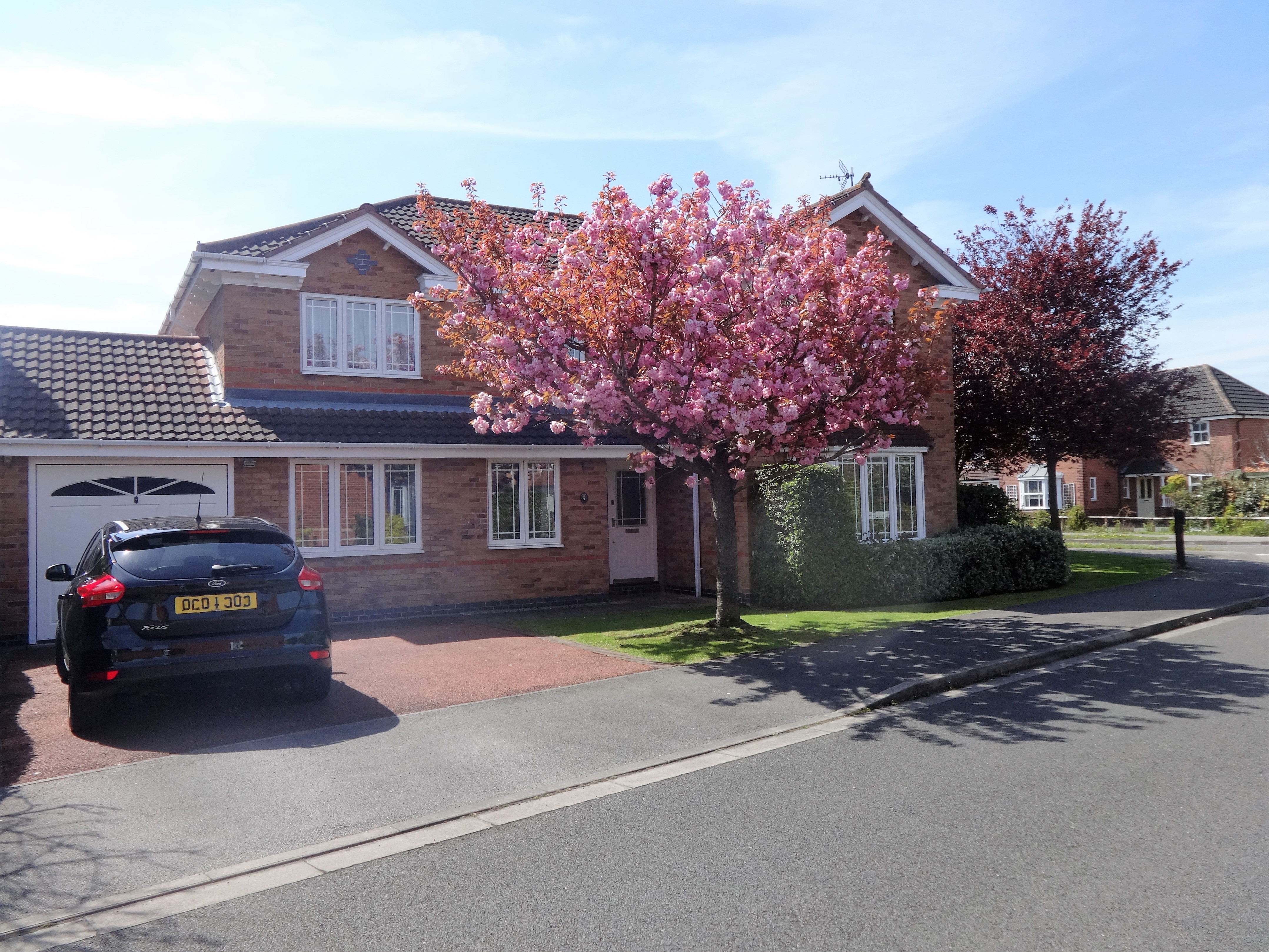 5 bedroom detached house for sale in Longlands Drive, Gamston, NG2 6SR