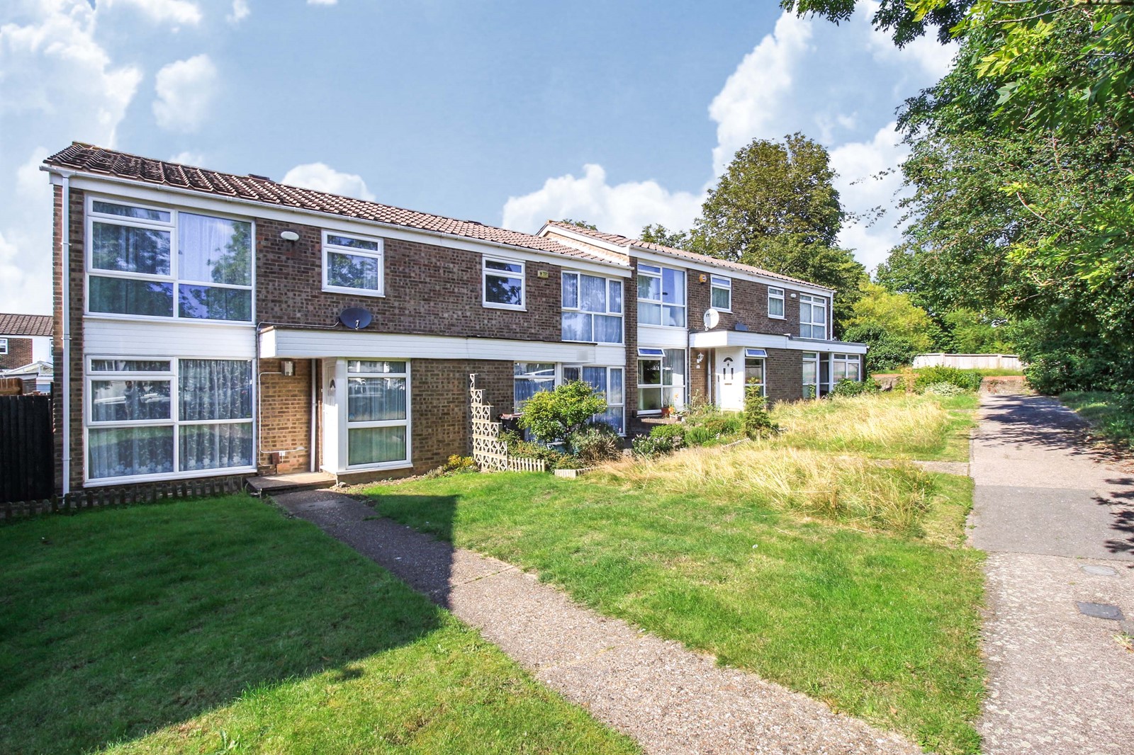 3 bedroom terraced house for sale in Norbury Hill, Norbury, SW16 3SH