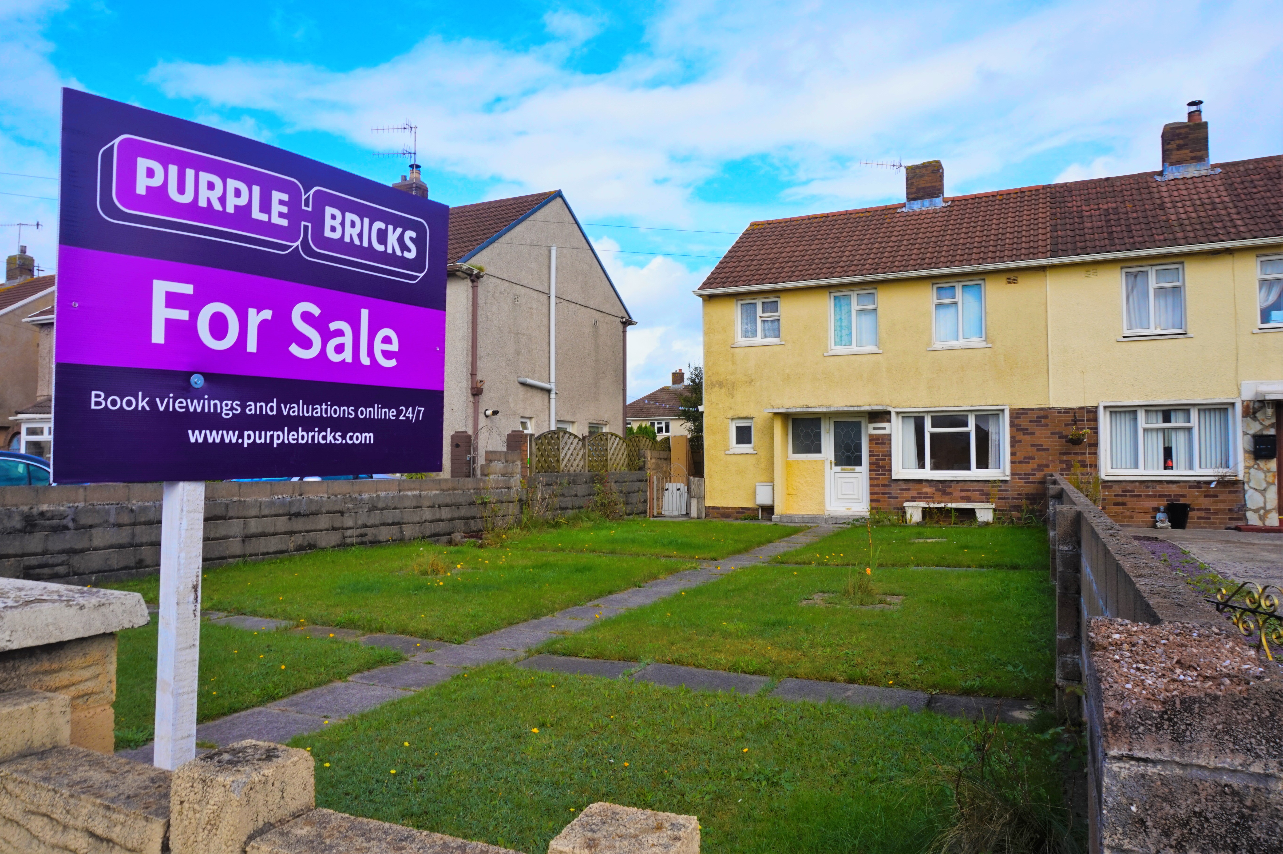 3 bedroom semi-detached house for sale in Western Avenue, Sandfields ...