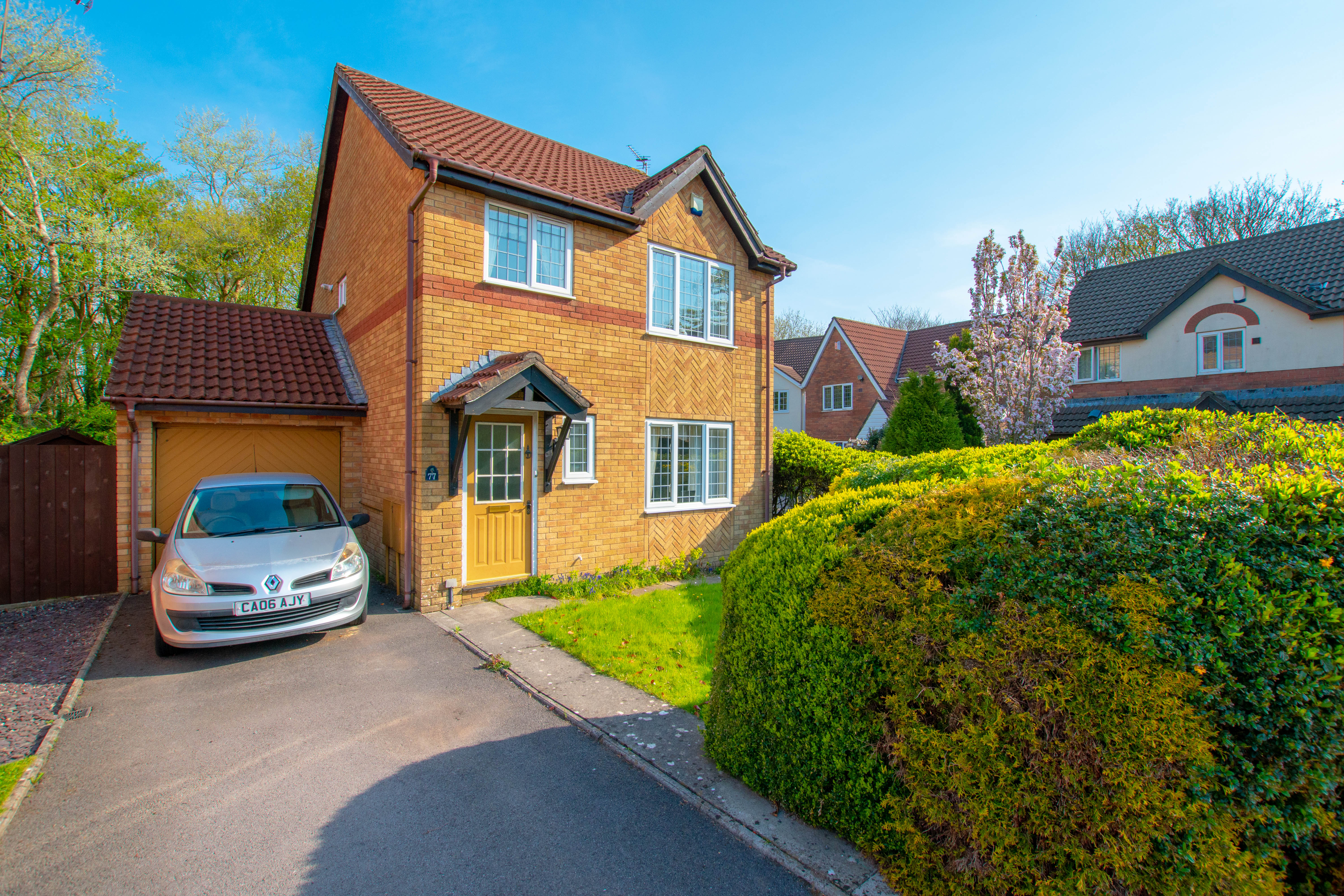 3 bedroom detached house for sale in Heol Collen, Cardiff, CF5 5TY