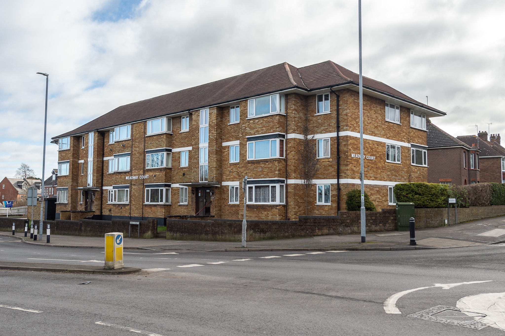 3 bedroom apartment for sale in West Street, Dunstable, LU6 1PG