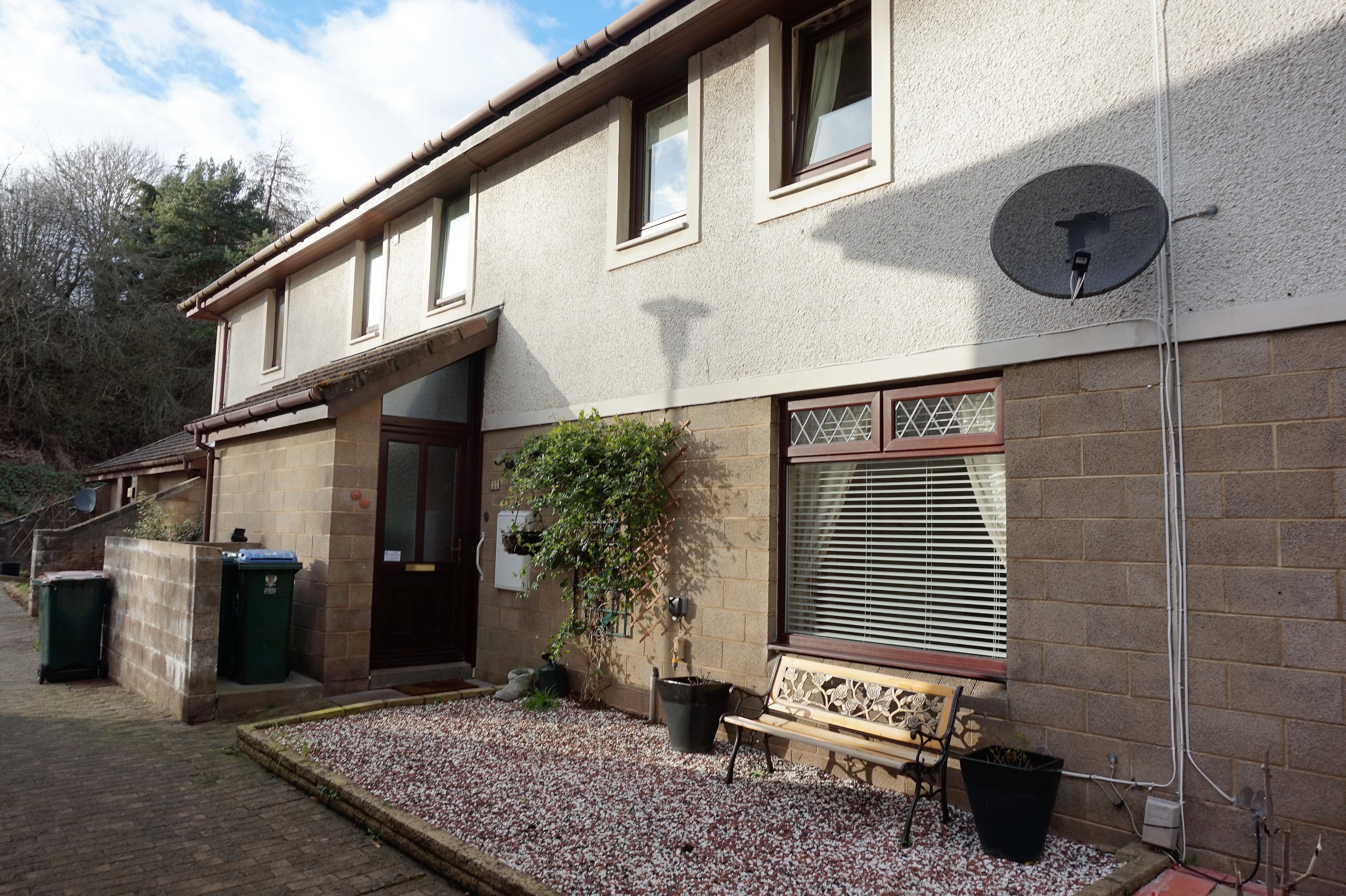 3 bedroom terraced house for sale in Sandeman Court, Perth, PH1 2RB