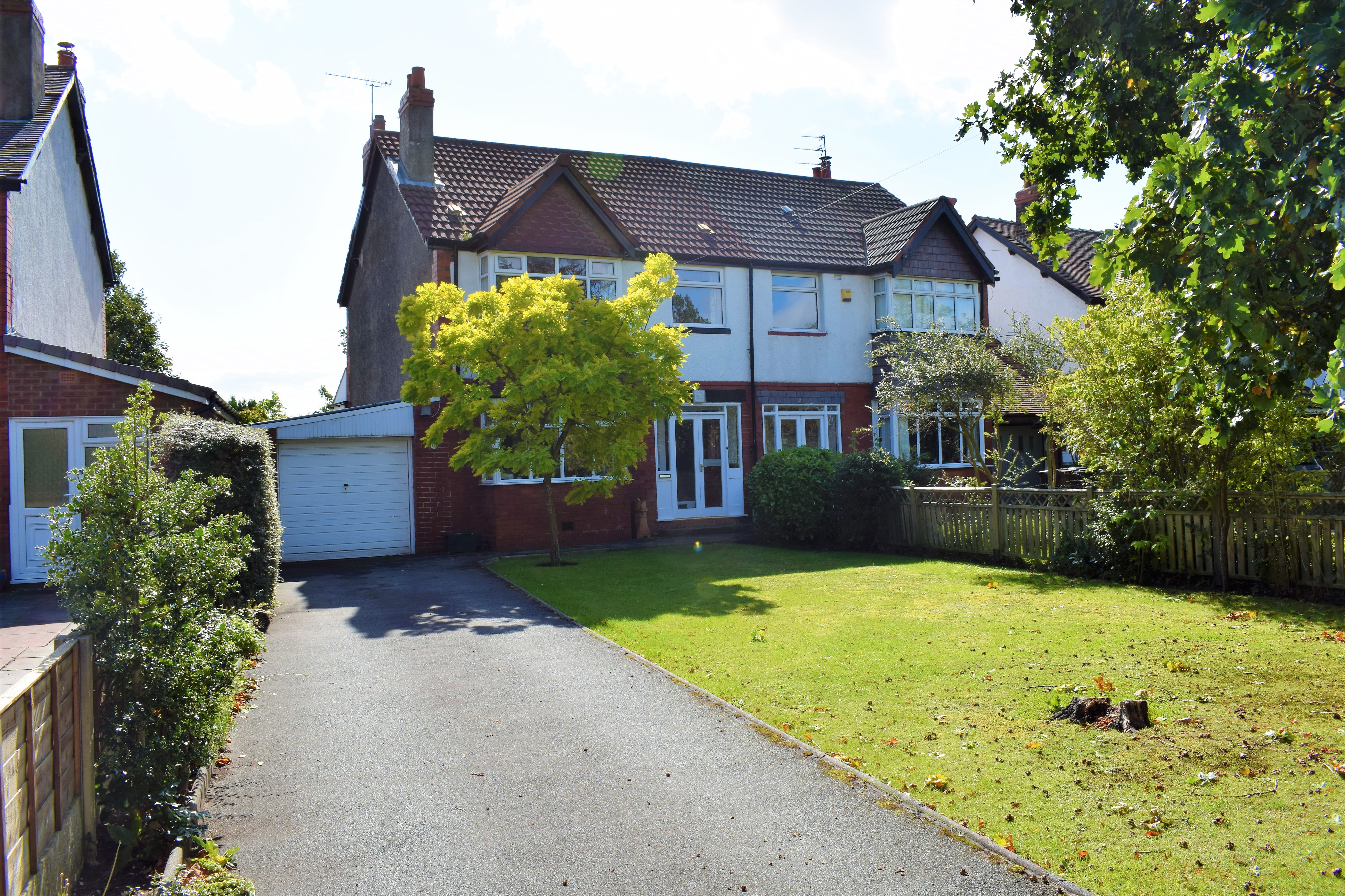 3 bedroom semi-detached house for sale in Brows Lane, Formby, L37 3HZ