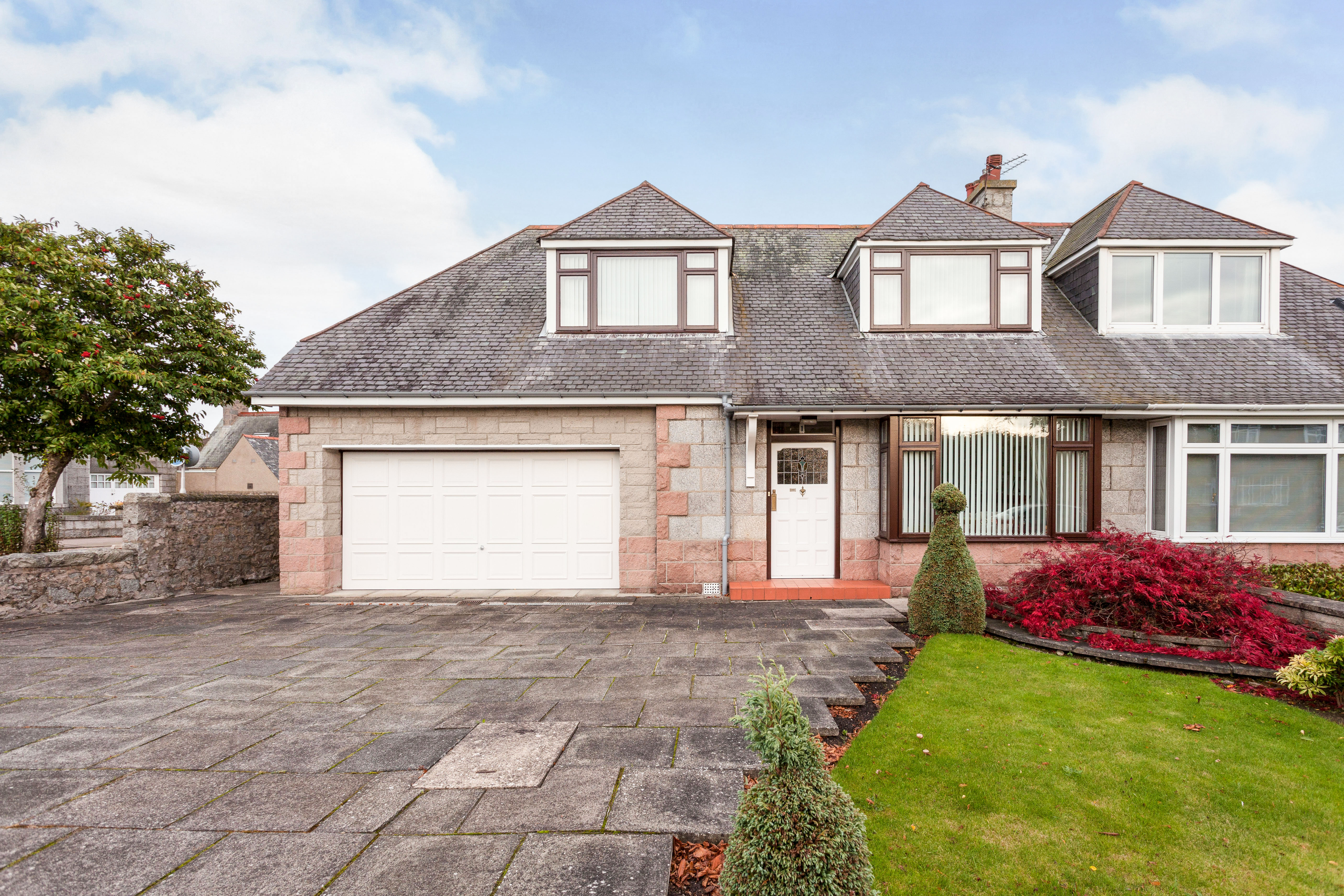 4 bedroom semi-detached house for sale in Gordon Road, Aberdeen, AB15 7RY