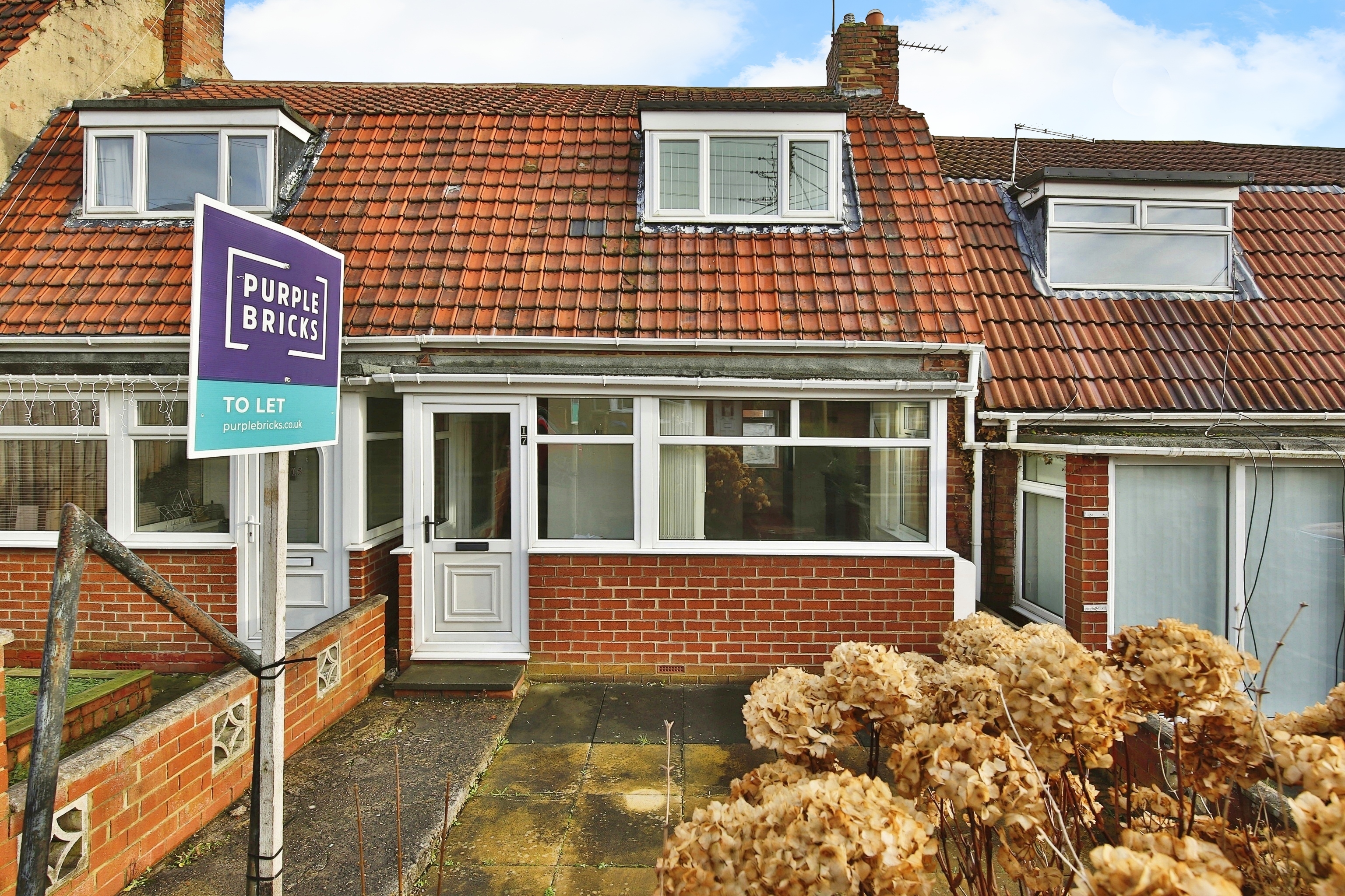 2 bedroom terraced house to rent in Ripon Terrace, Seaham, SR7 9PN