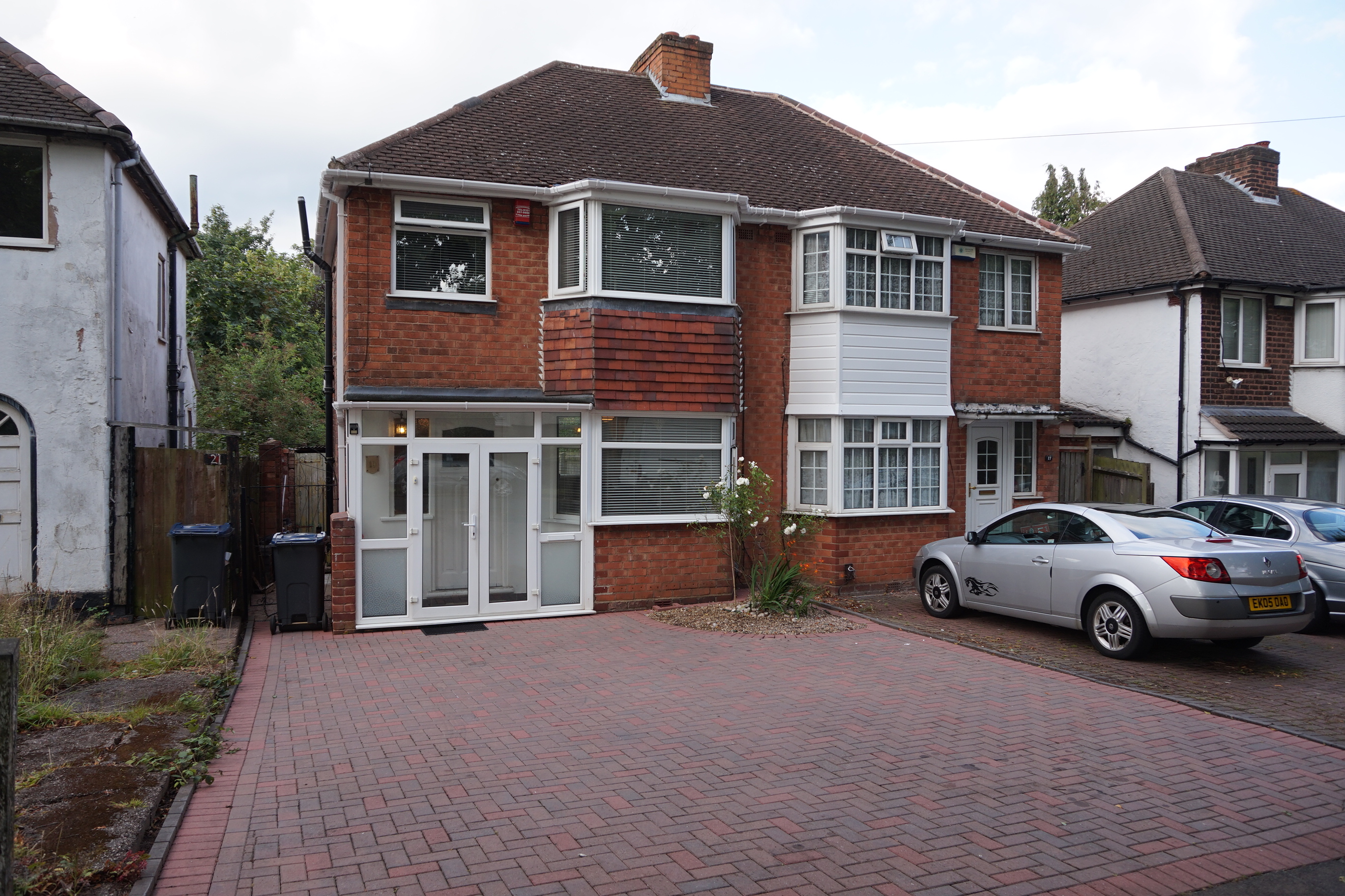 3 bedroom semi-detached house for sale in Fowlmere Road, Great Barr ...
