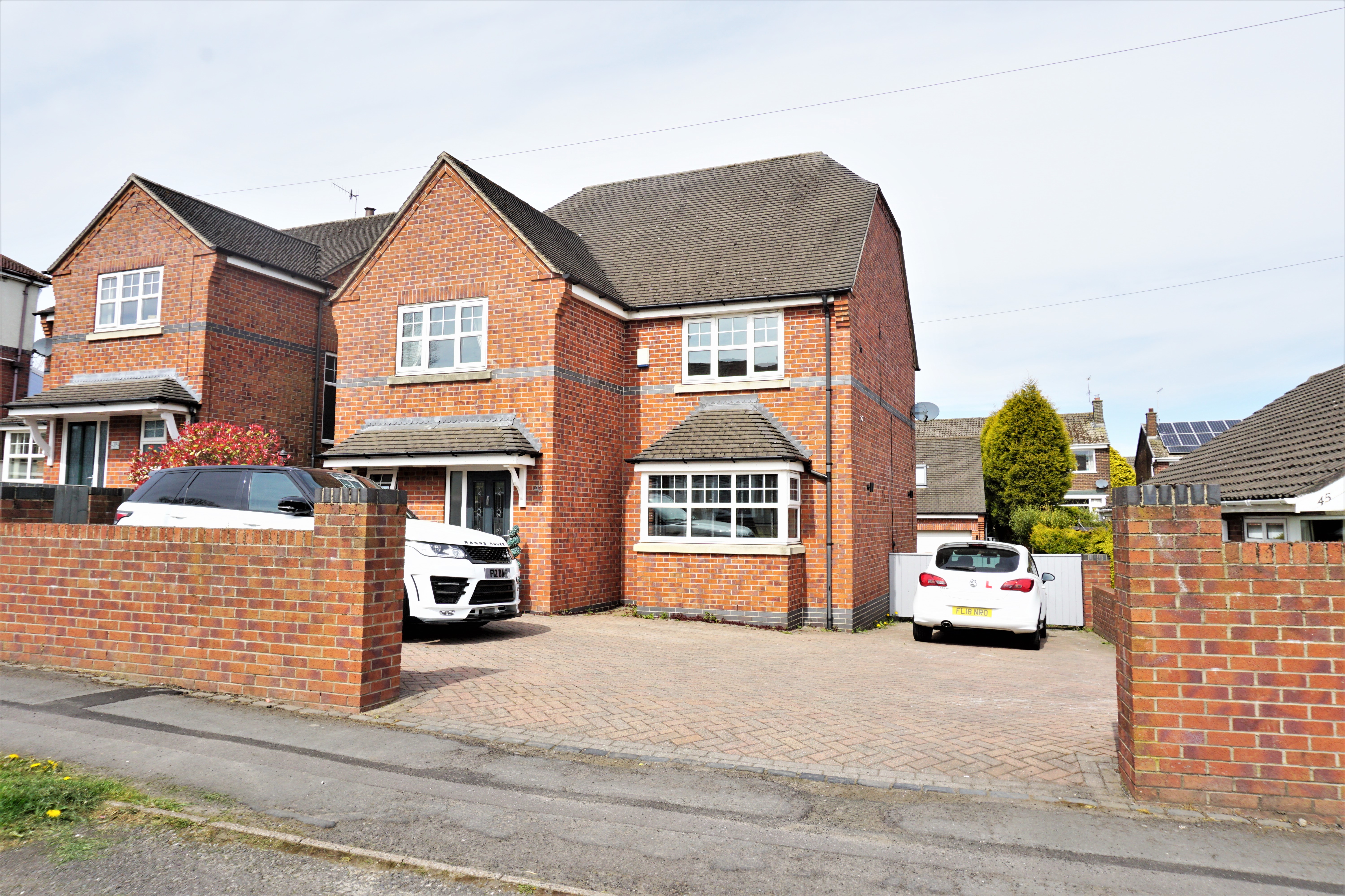 5 bedroom detached house for sale in Mellor Street, Packmoor, Stoke-on ...