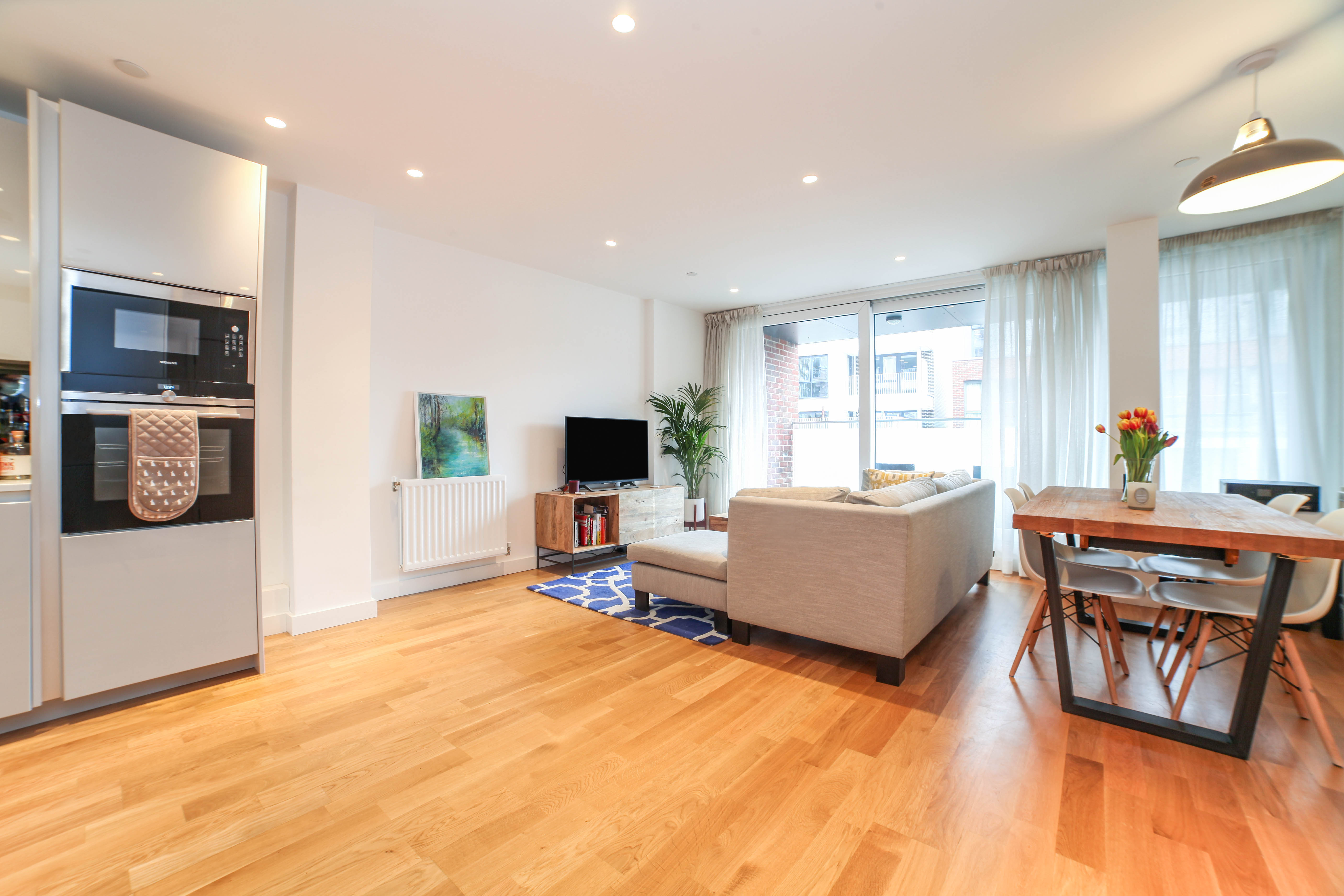 2 bedroom apartment for sale in 336 Clapham Road, London, SW9 9AP
