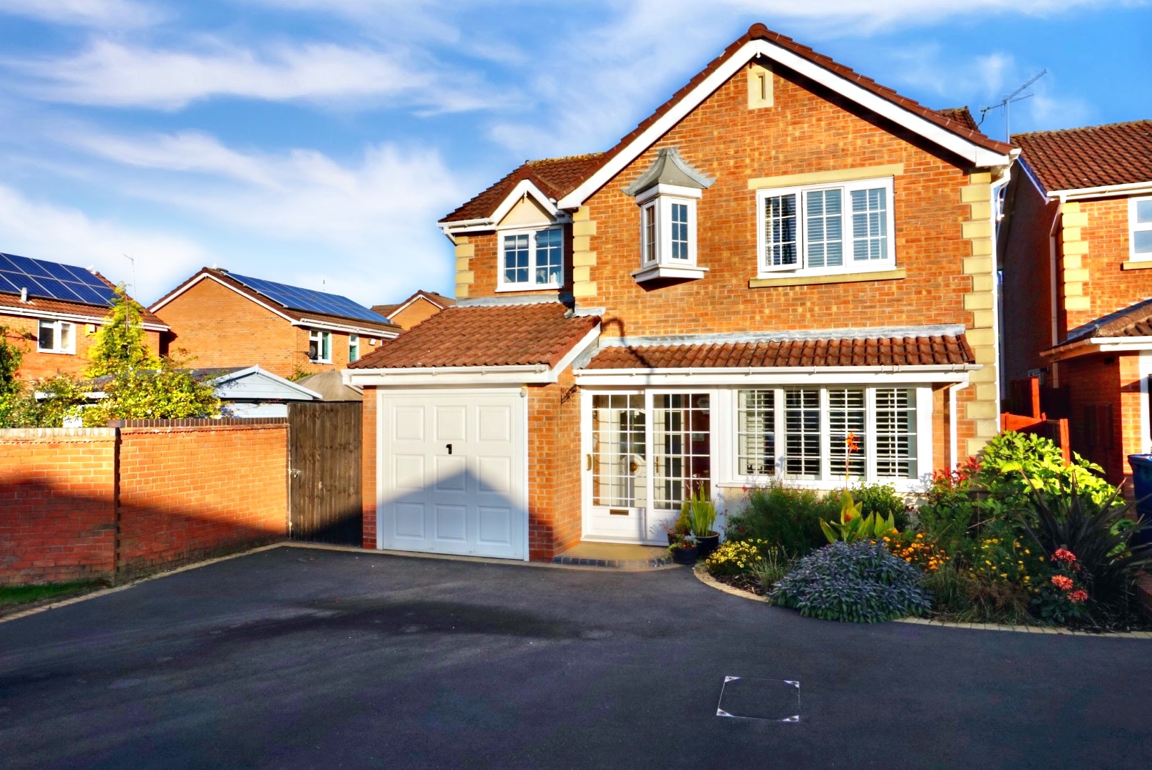 4 bedroom detached house for sale in Buttermere, Tamworth, B77 5TA