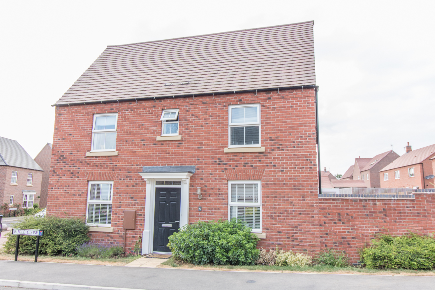 3 bedroom semi-detached house for sale in Bugle Close, Rugby, CV23 0FD