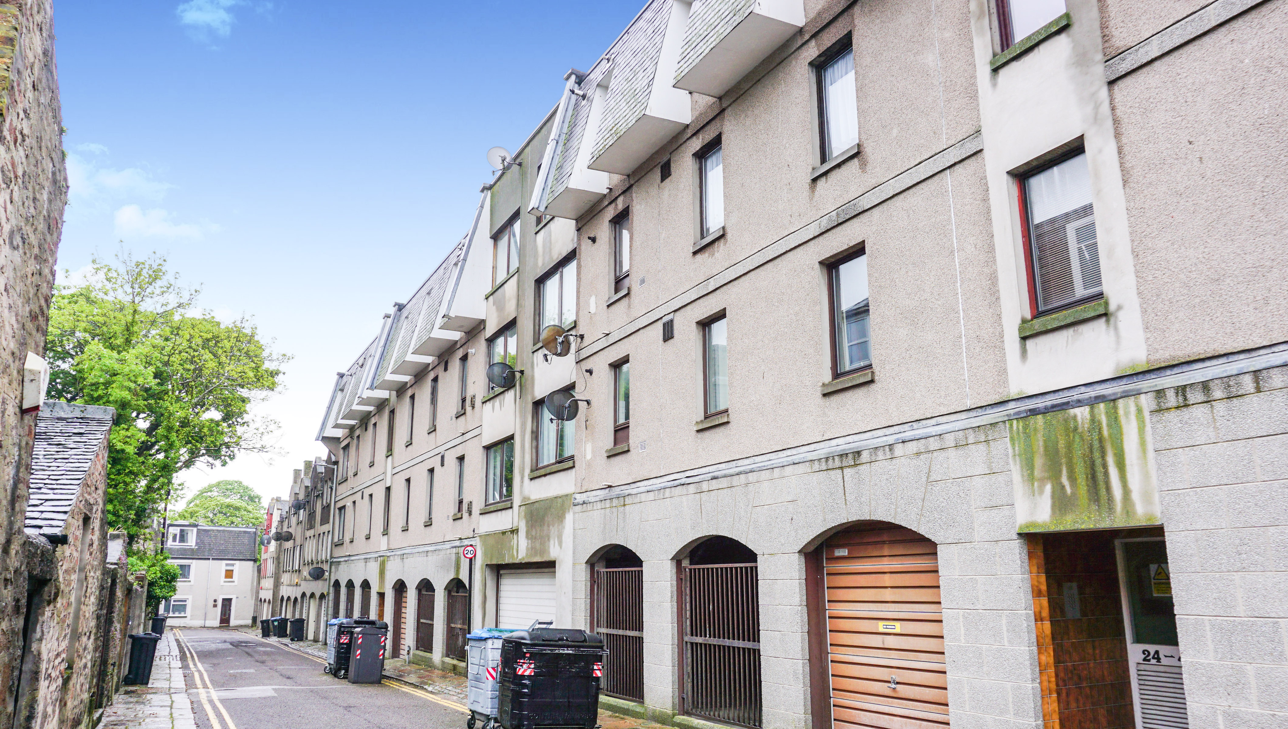 2 bedroom flat for sale in Gordon Street, Aberdeen, AB11 6EW