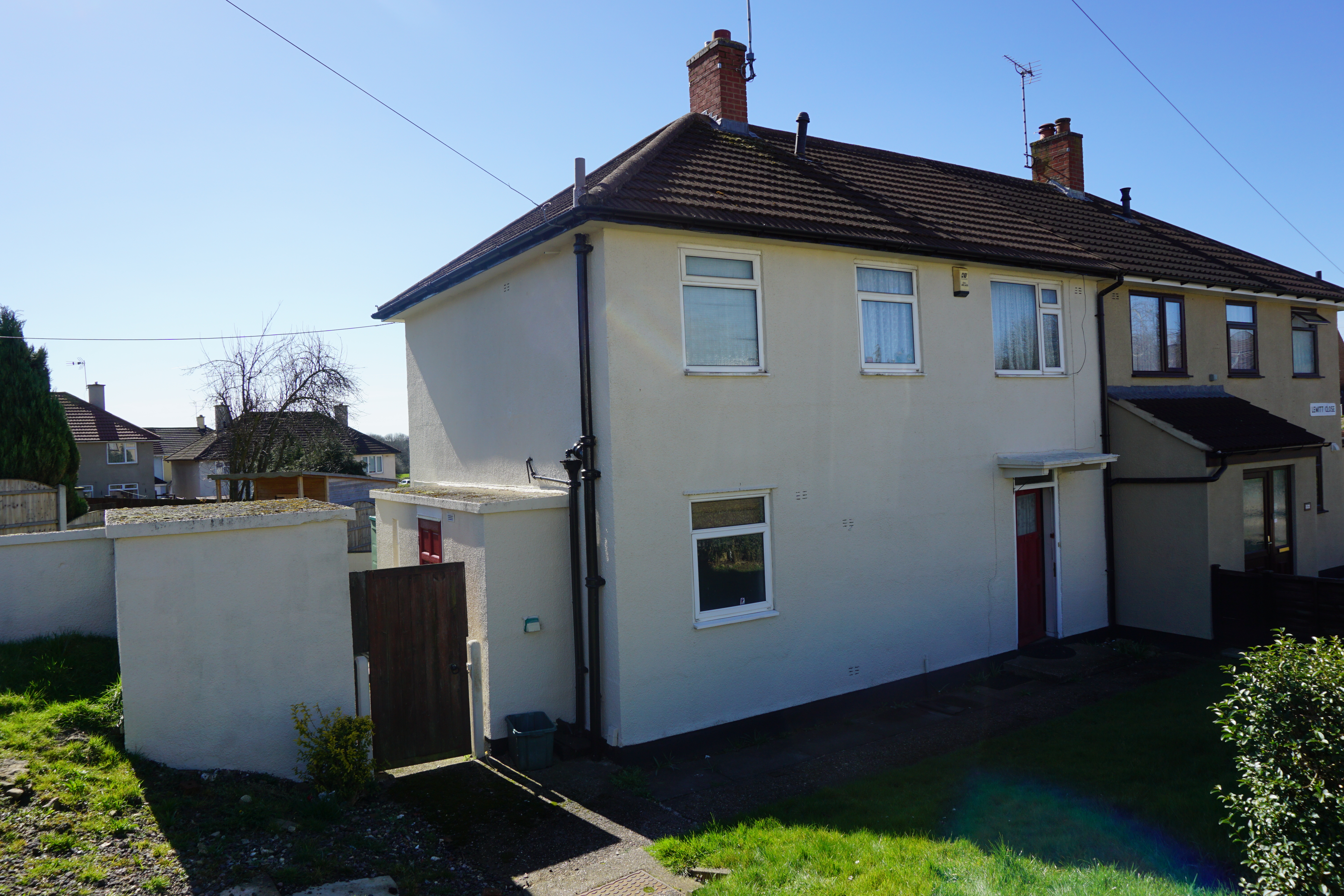 3 bedroom semi-detached house for sale in Lewitt Close, Leicester, LE4 2EB