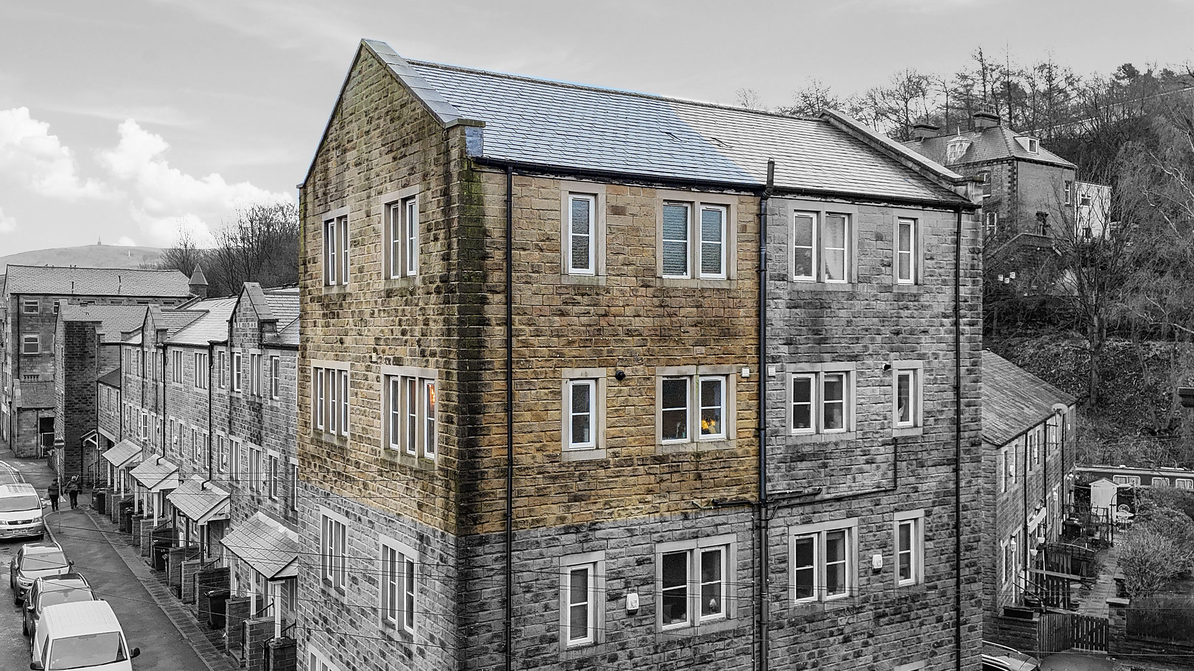 3 bedroom flat for sale in Oxford Street, Todmorden, OL14 5PU