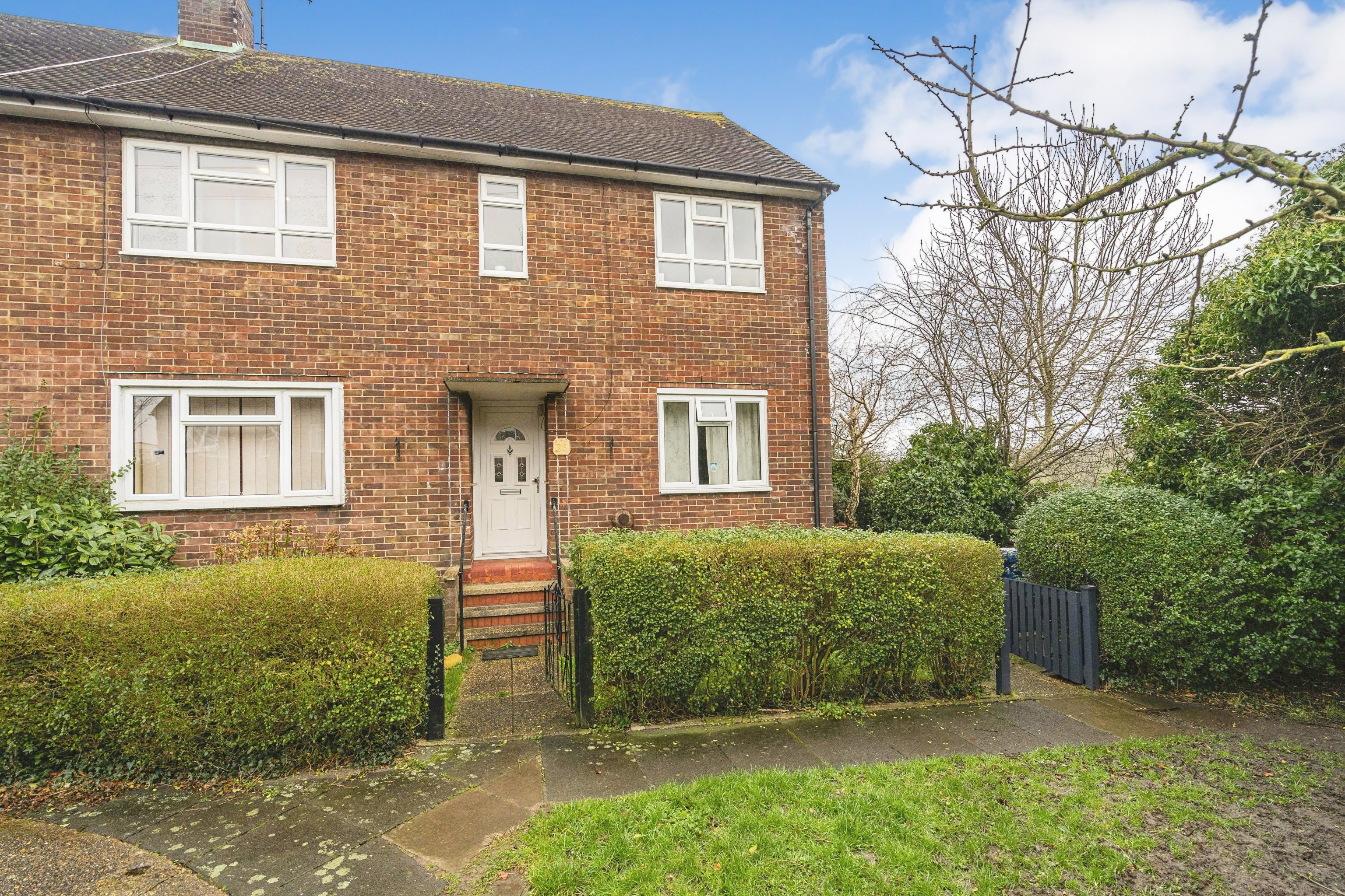2 bedroom maisonette for sale in Northbrook Road, Barnet, EN5 2PA