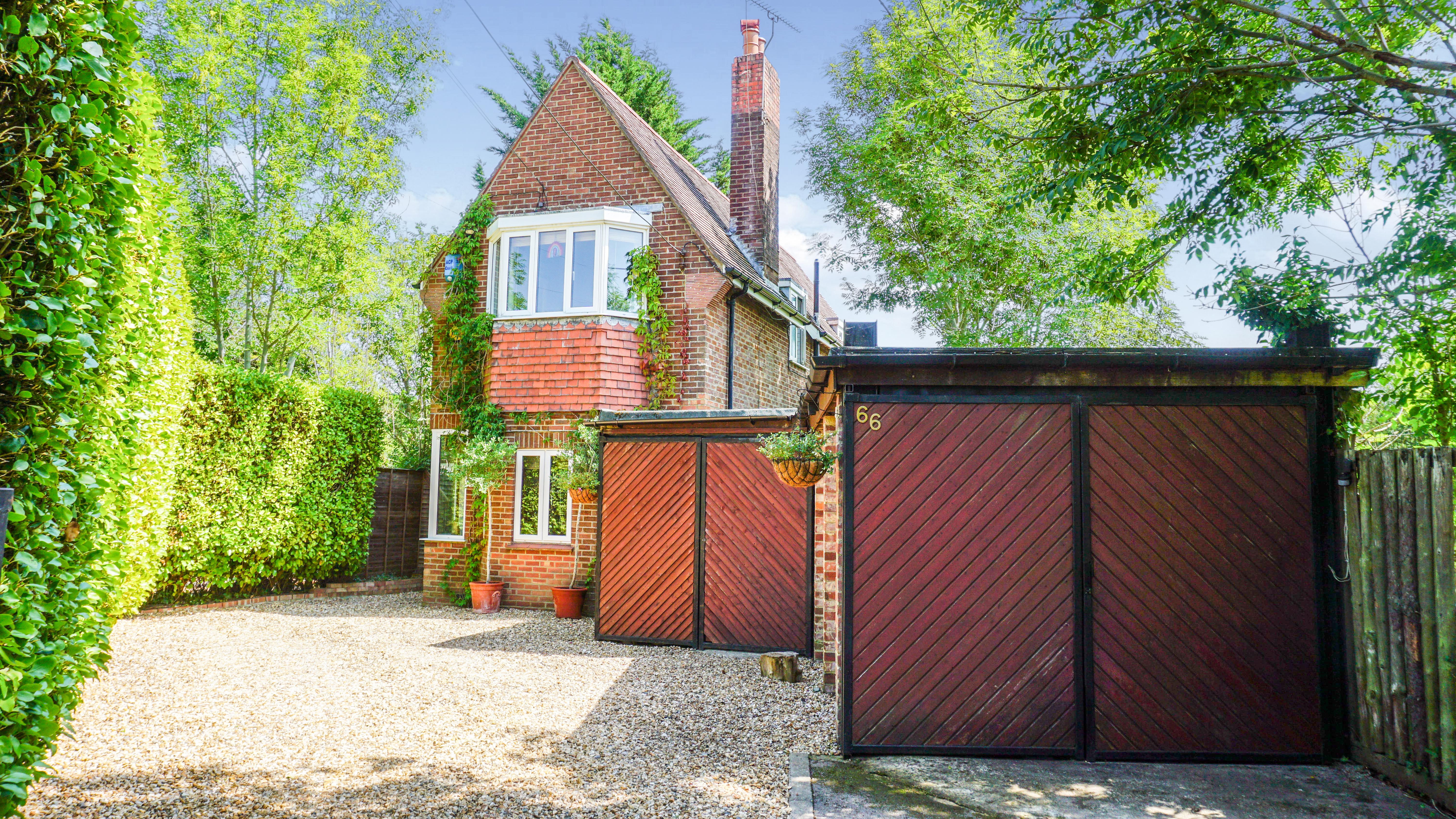 2 bedroom detached house for sale in Jacobs Gutter Lane, Southampton ...
