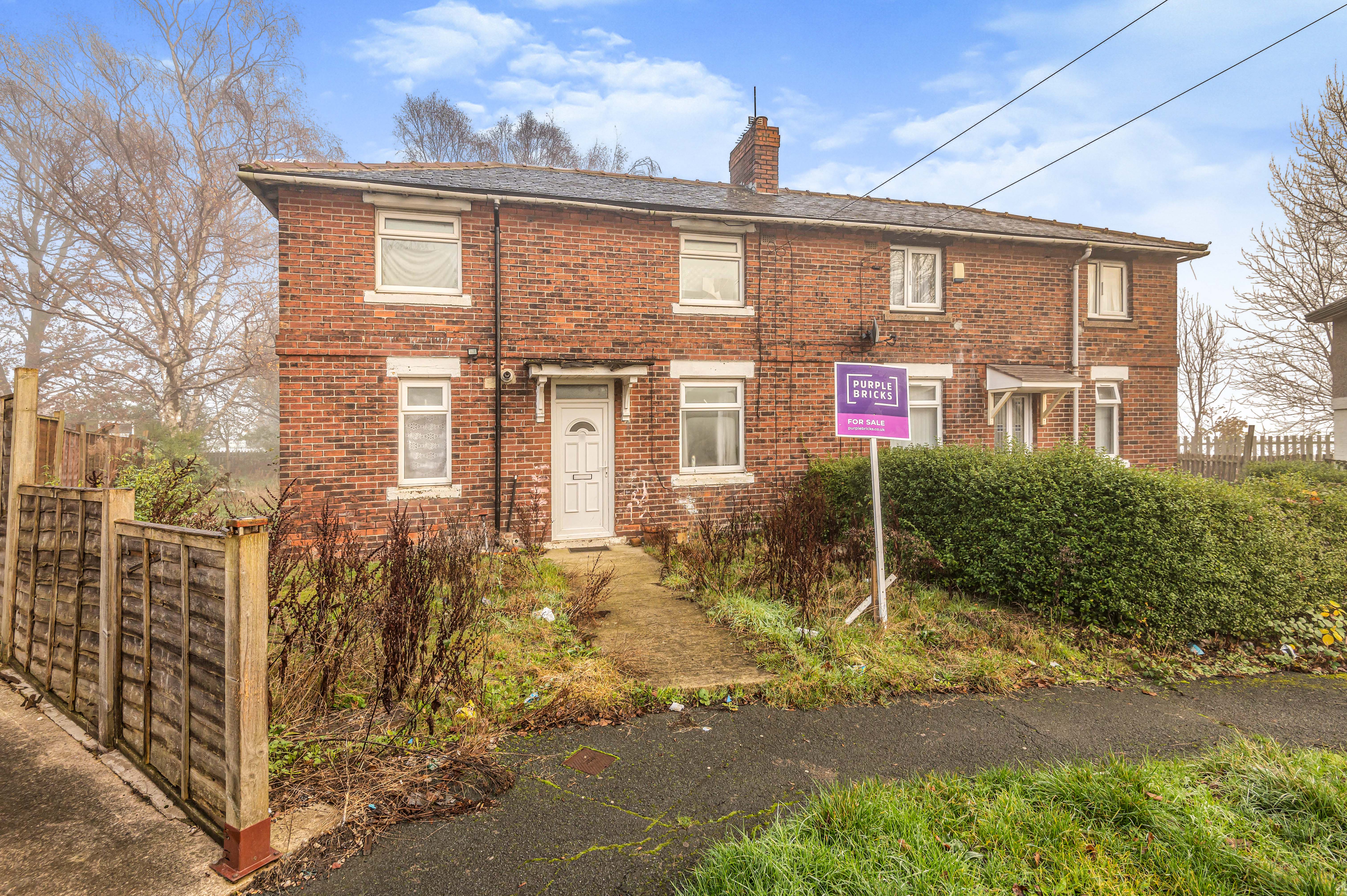 3 bedroom semi-detached house for sale in Moorcroft Avenue, Bradford ...