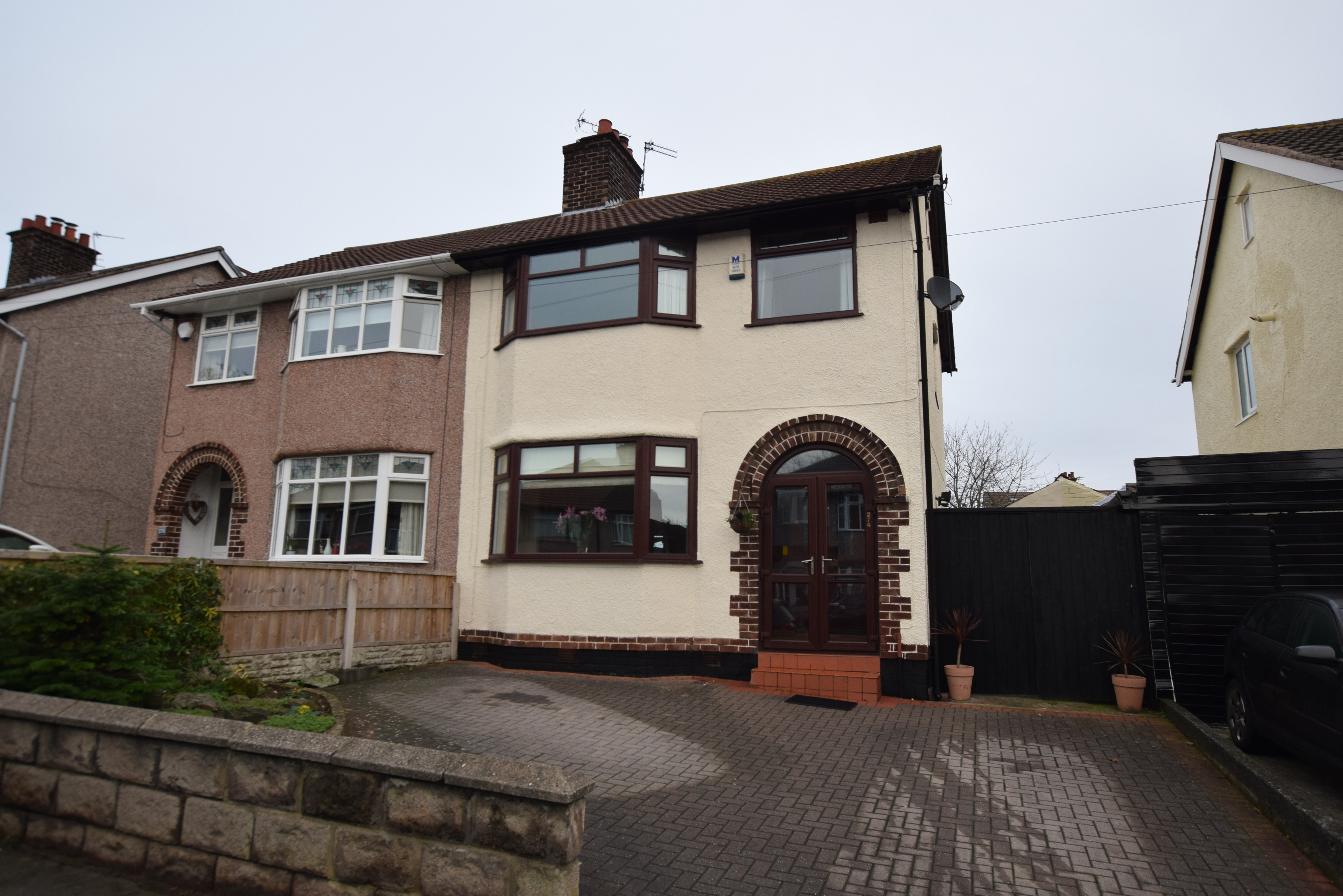 3 bedroom semi-detached house for sale in Heath Road, Bebington, CH63 2HQ