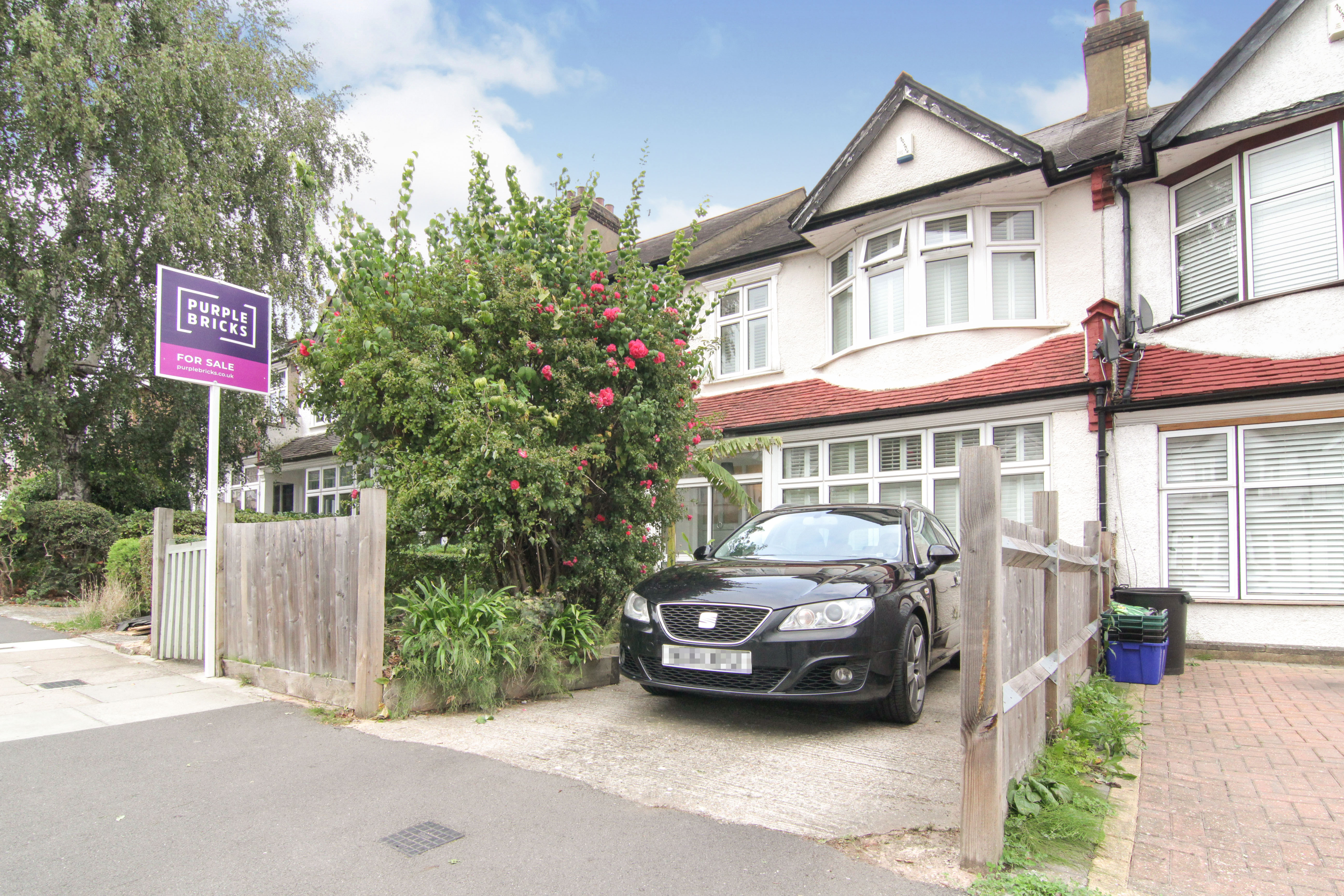 3 bedroom terraced house for sale in Avenue Road, Penge, SE20 7RR