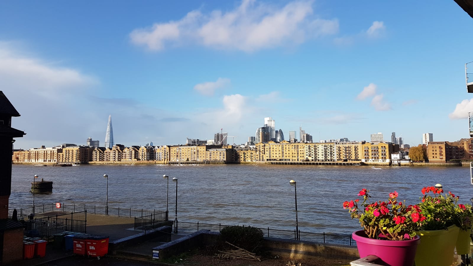 2 bedroom flat for sale in 165 Rotherhithe Street, London, SE16 5QF