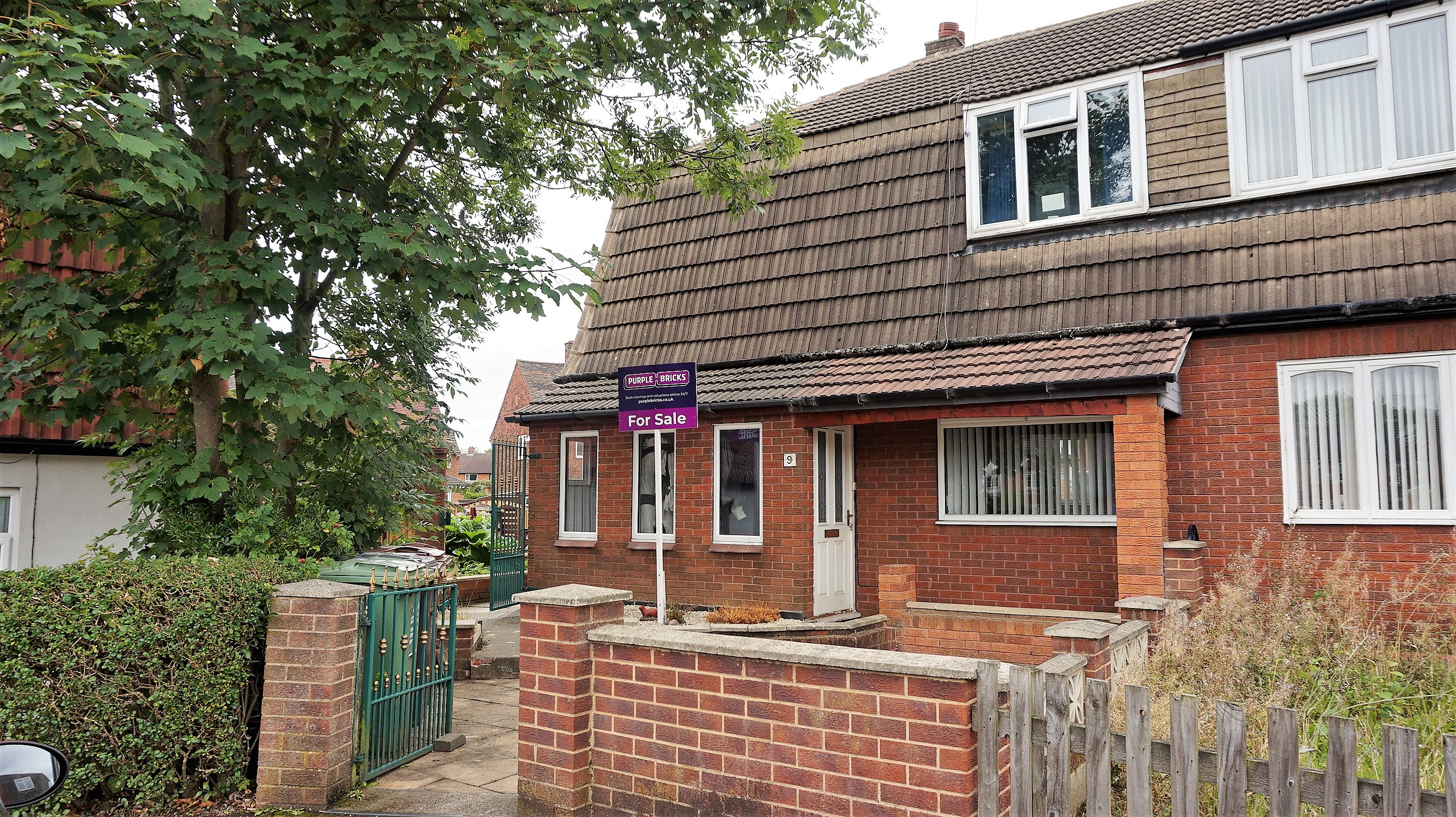 3 bedroom semi-detached house for sale in Stanks Green, Swarcliffe ...