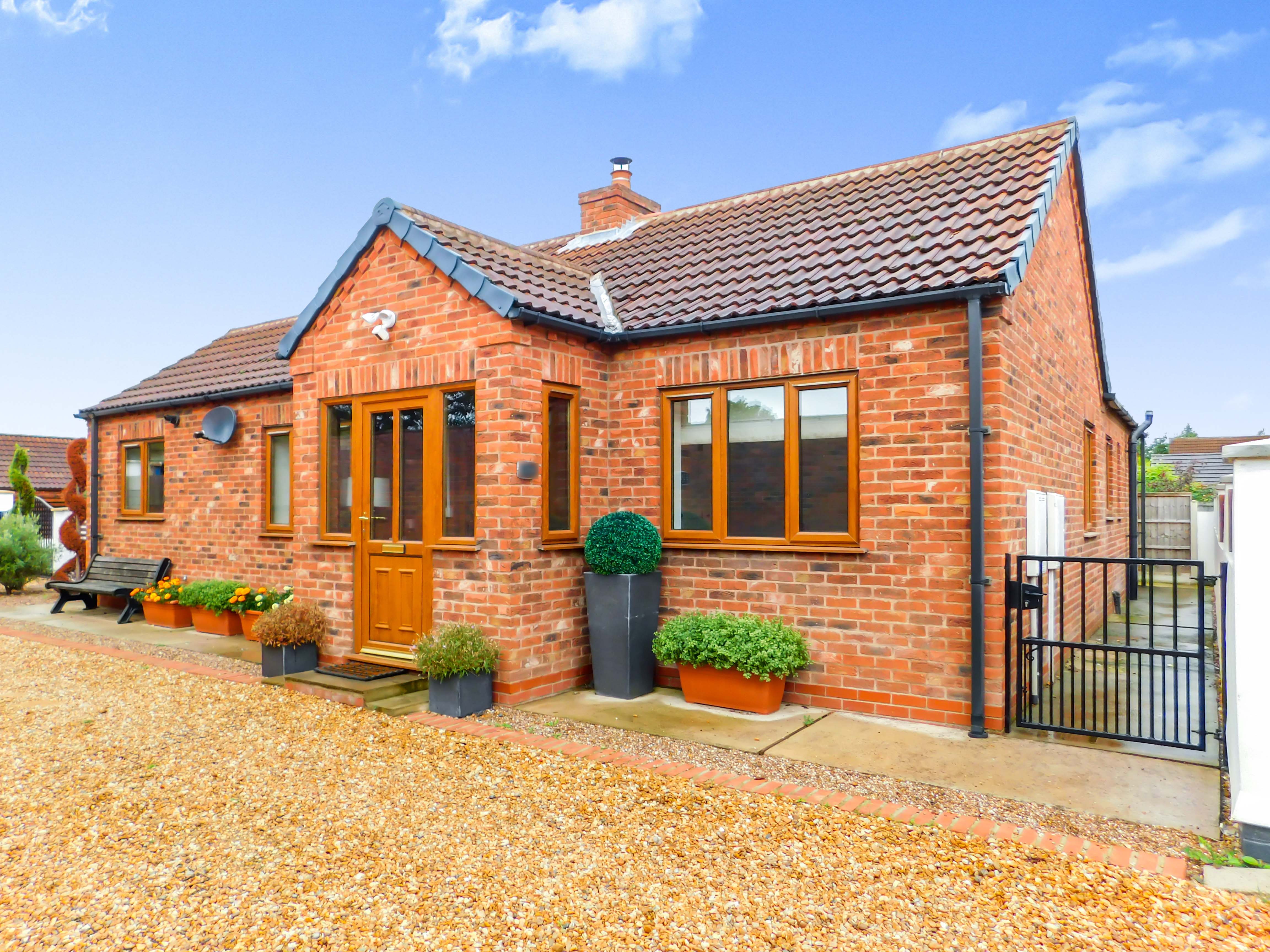 3 bedroom detached bungalow for sale in Wharf Road, Crowle, DN17 4HS