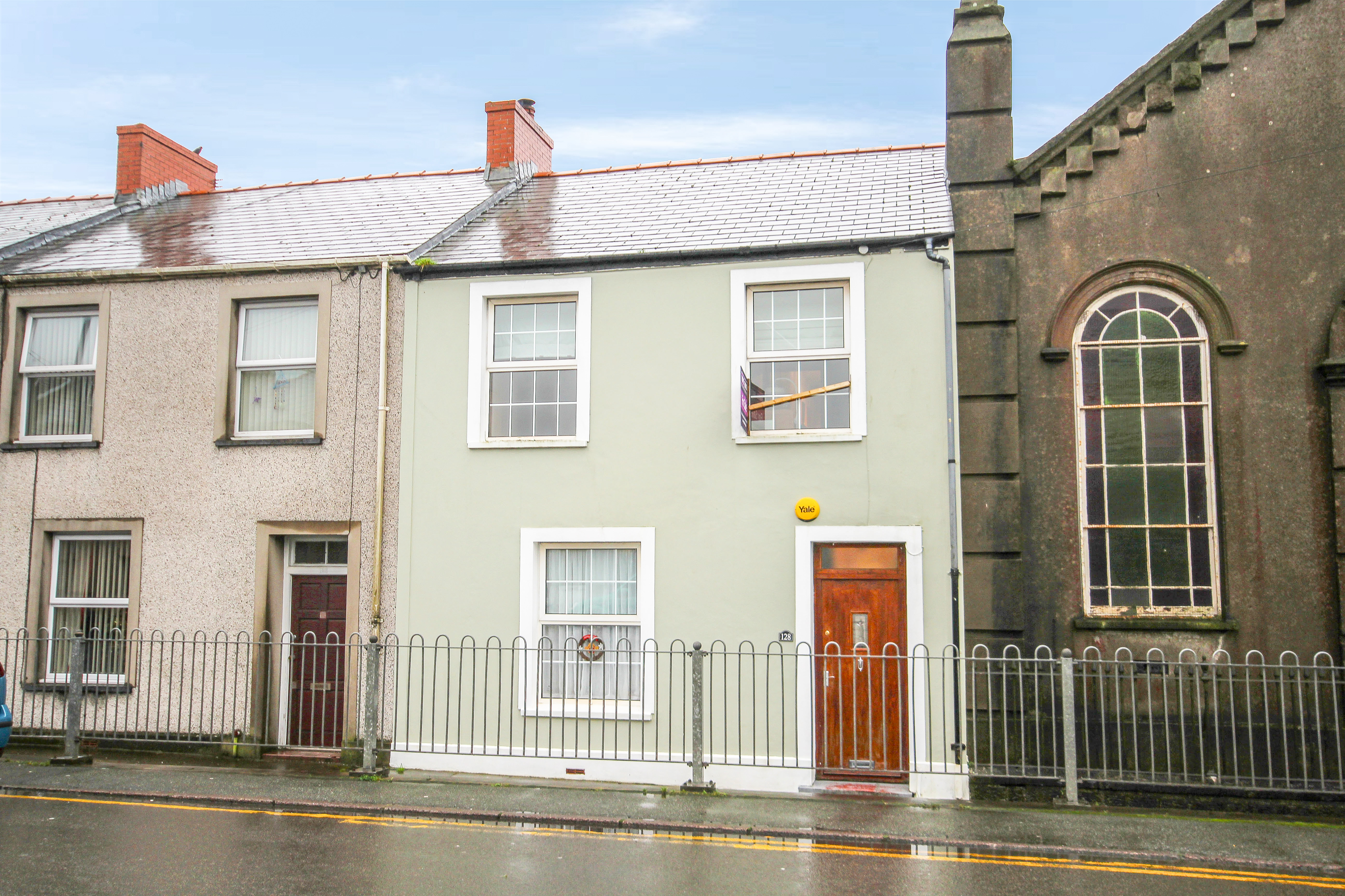3 bedroom terraced house for sale in High Street, Milford Haven, SA73 1TF
