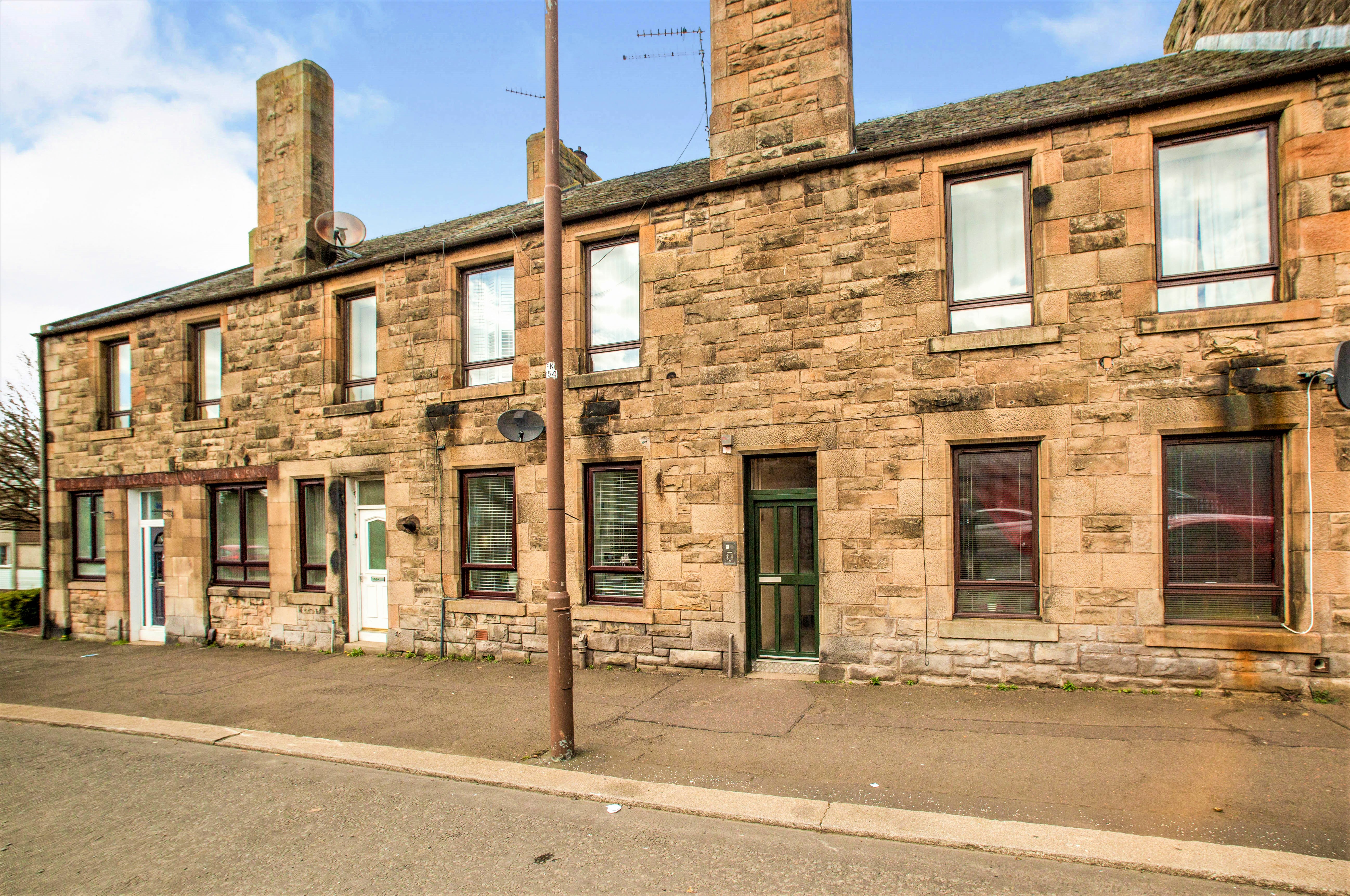 1 bedroom ground floor flat for sale in Main Street, Linlithgow, EH49 7PS
