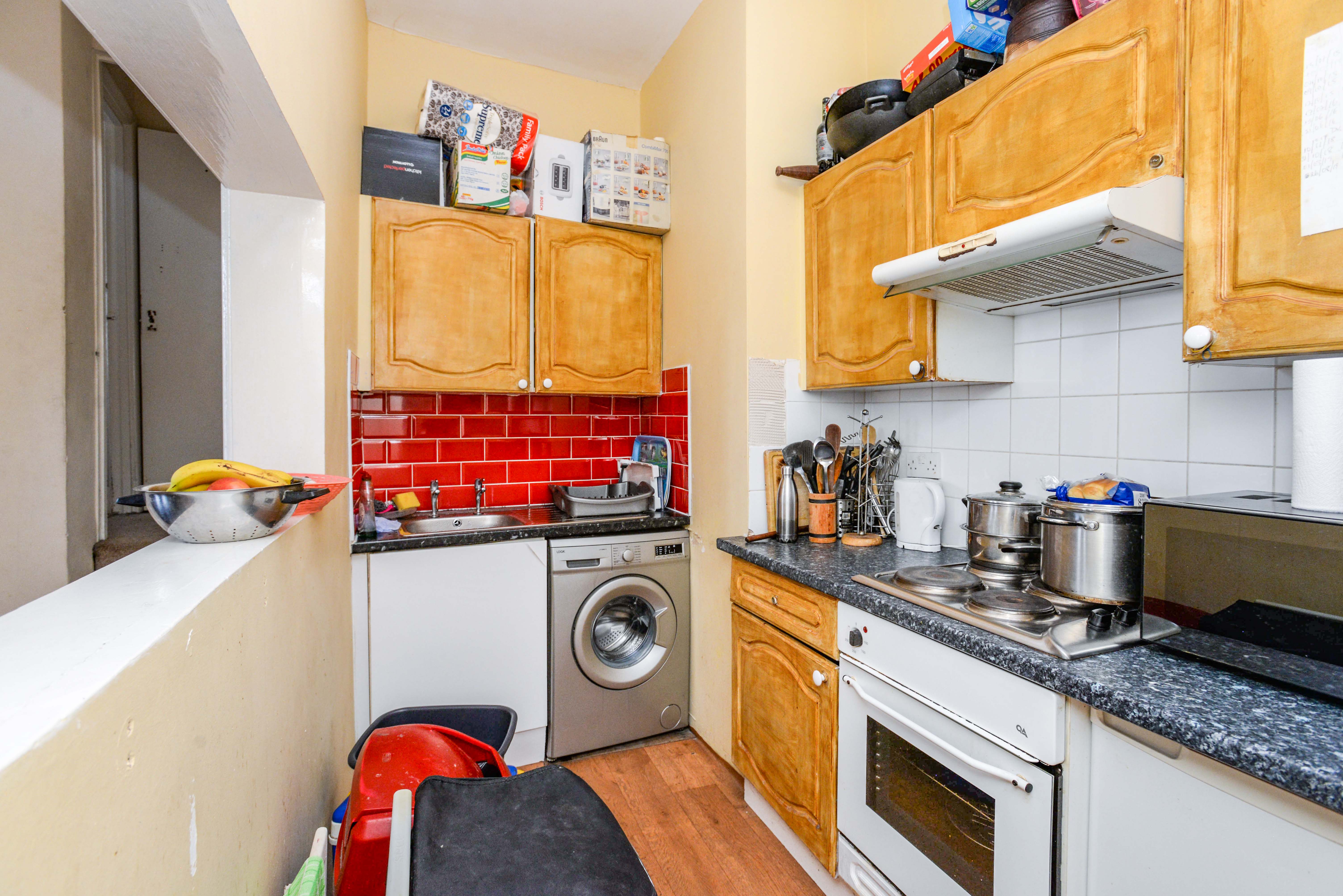 1 bedroom apartment for sale in 147 Hamilton Road, London, SE27 9SE